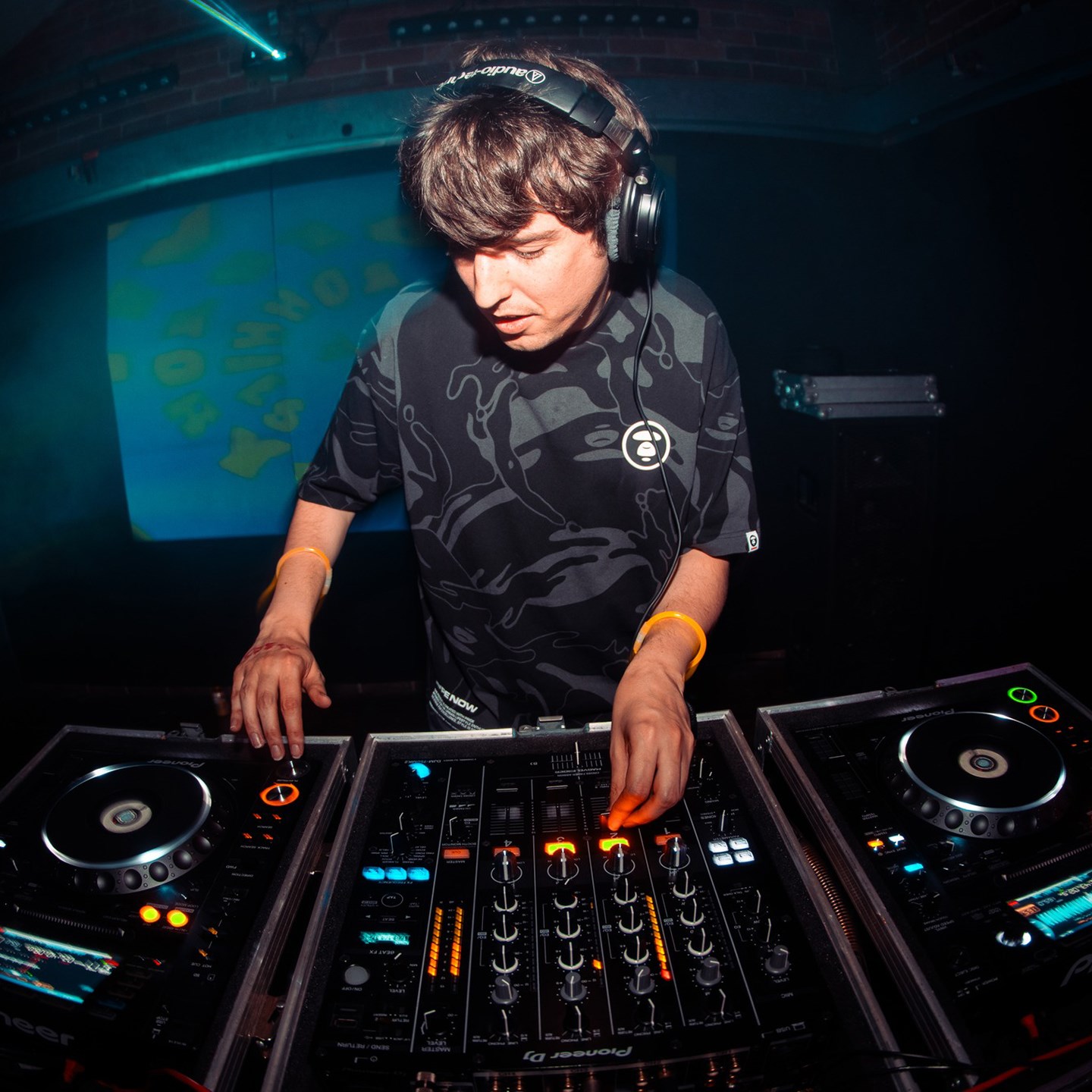 JAKAZiD · Artist Profile