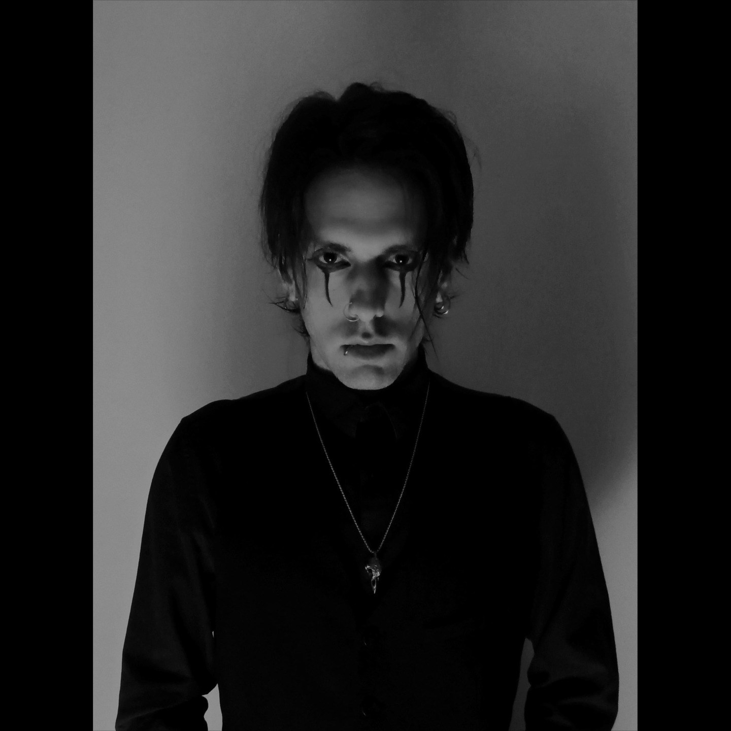 JAKKAR · Artist Profile