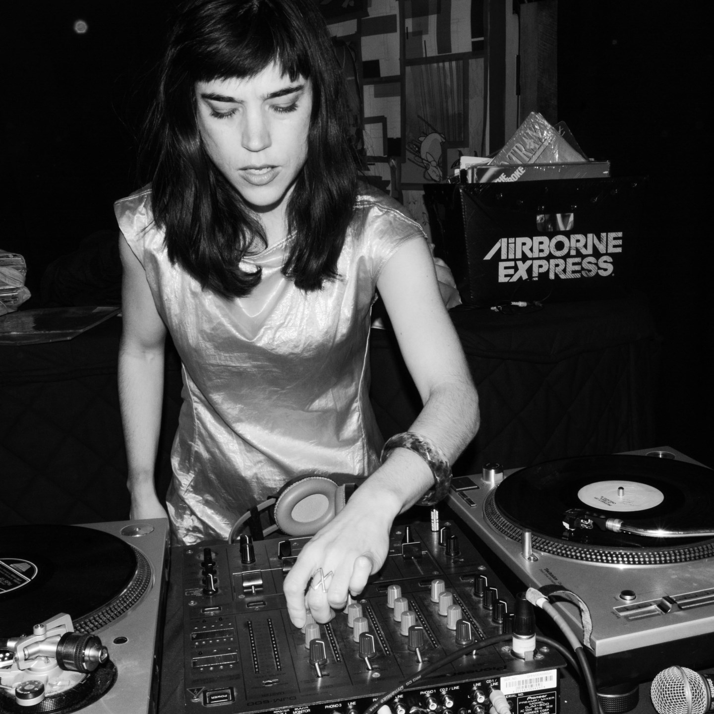 Jamie Hayes · Artist Profile