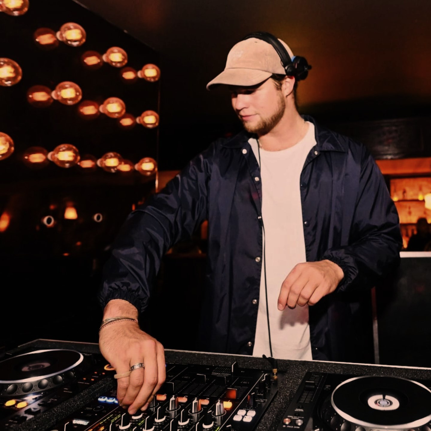 Jank · Artist Profile