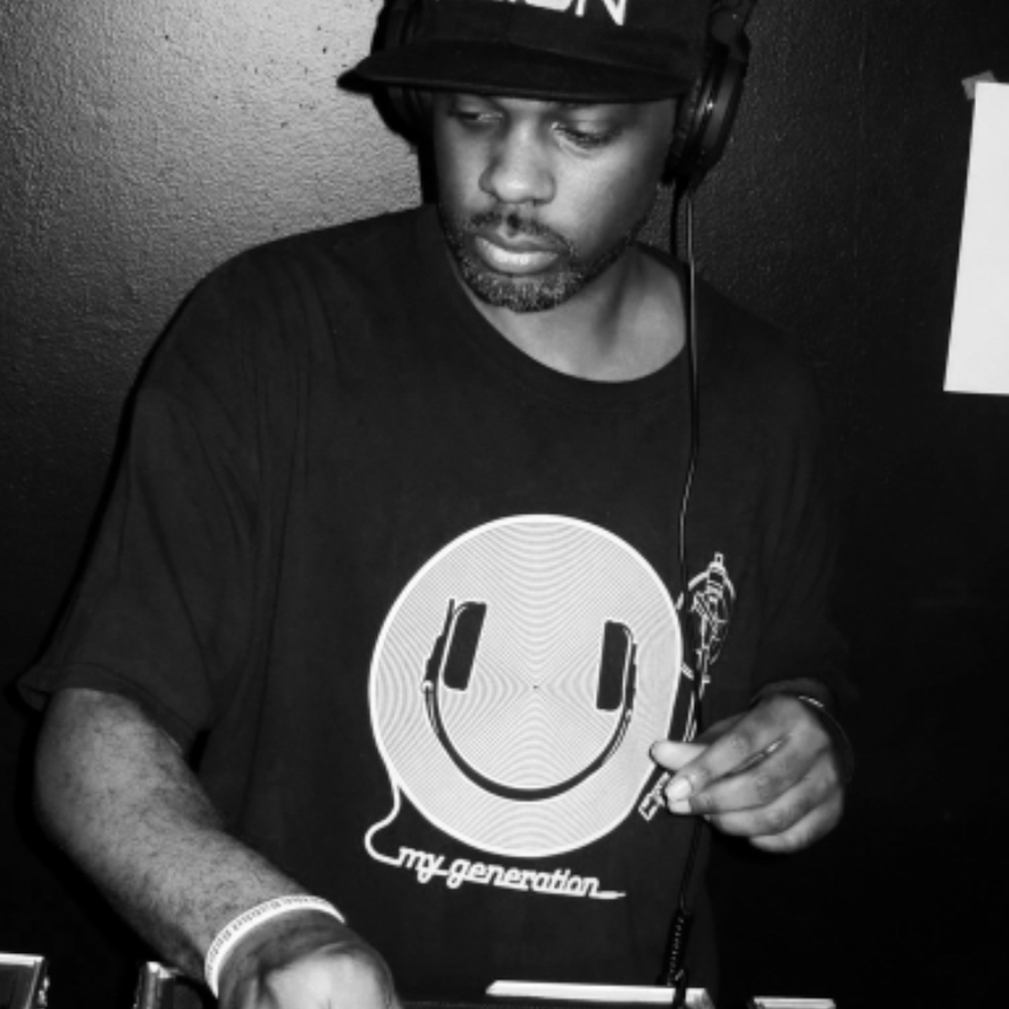 Jason Reign · Artist Profile