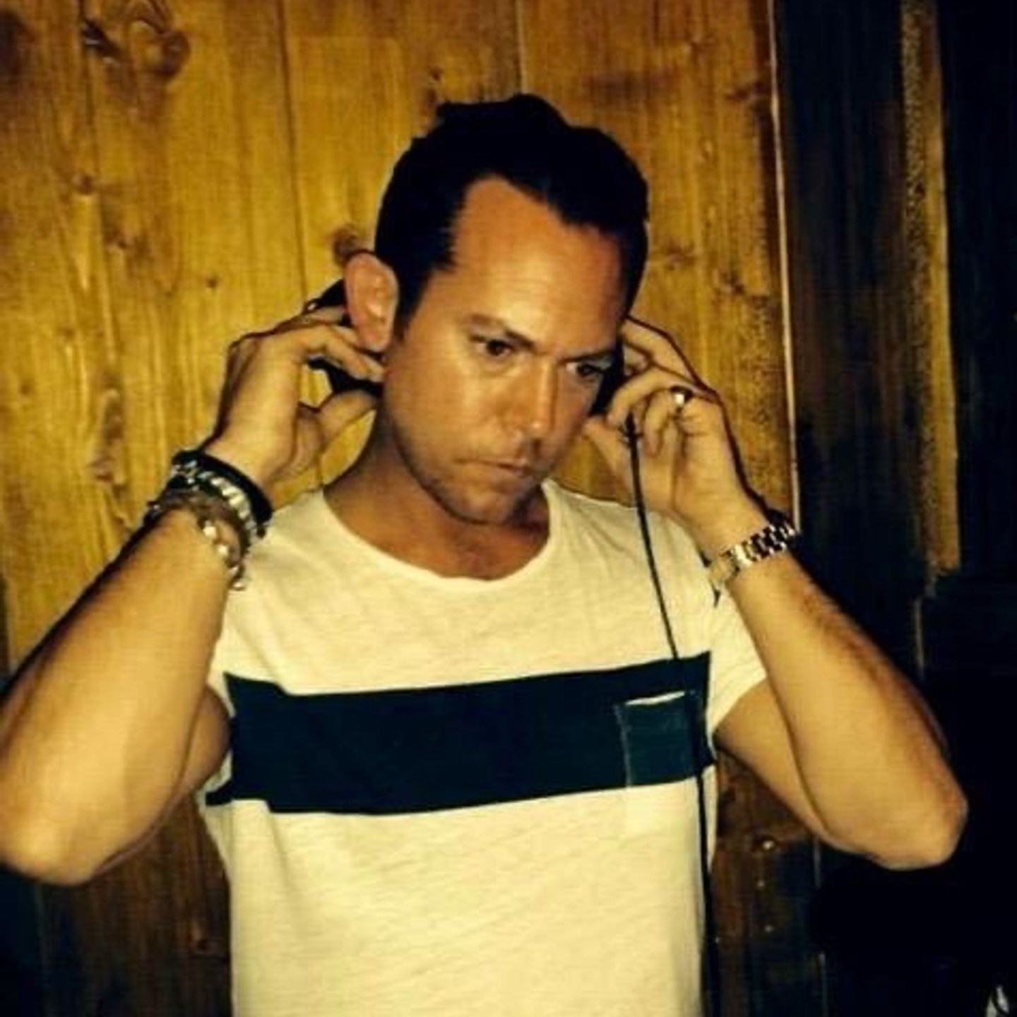 Jimmy V · Artist Profile