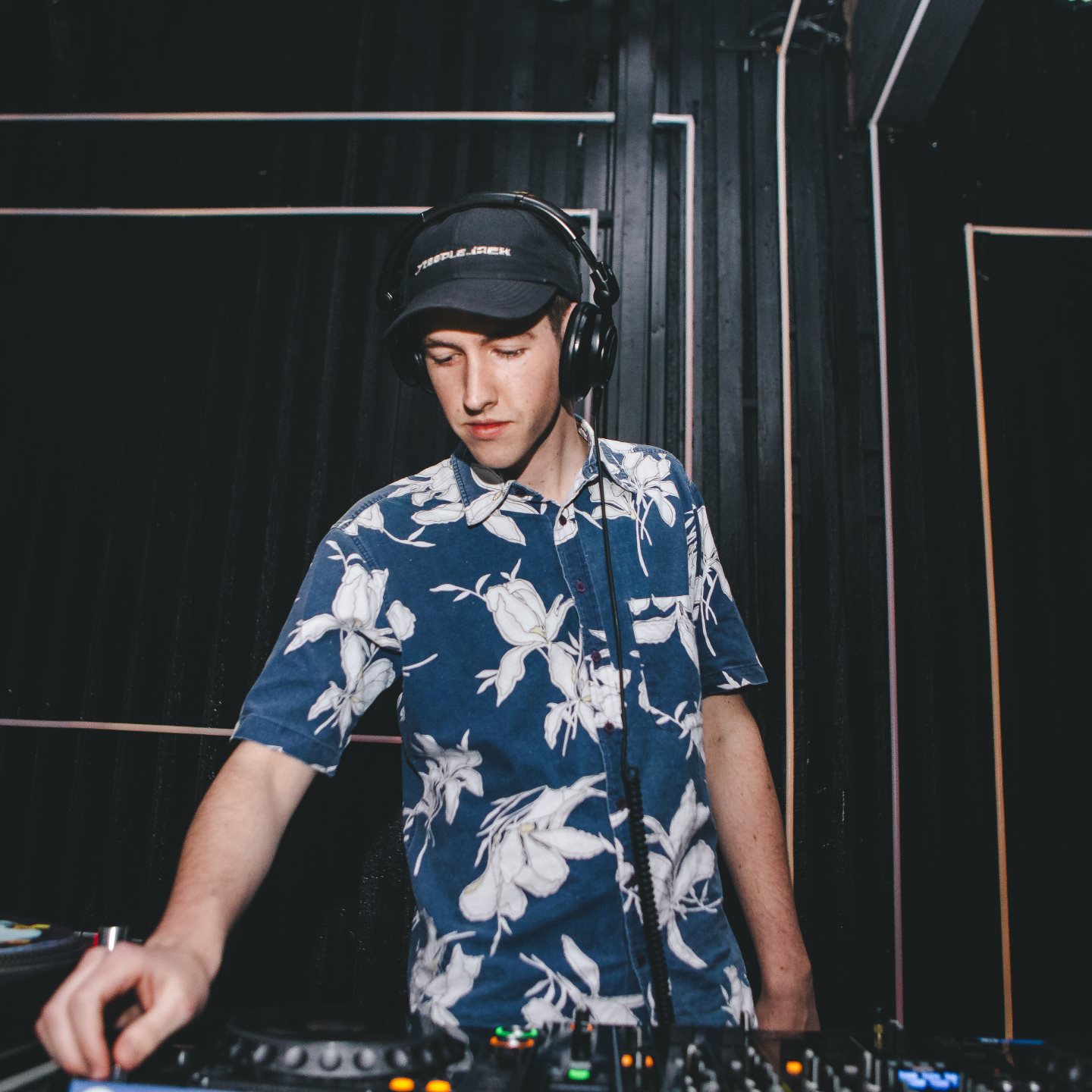 Super Jim Z · Artist Profile