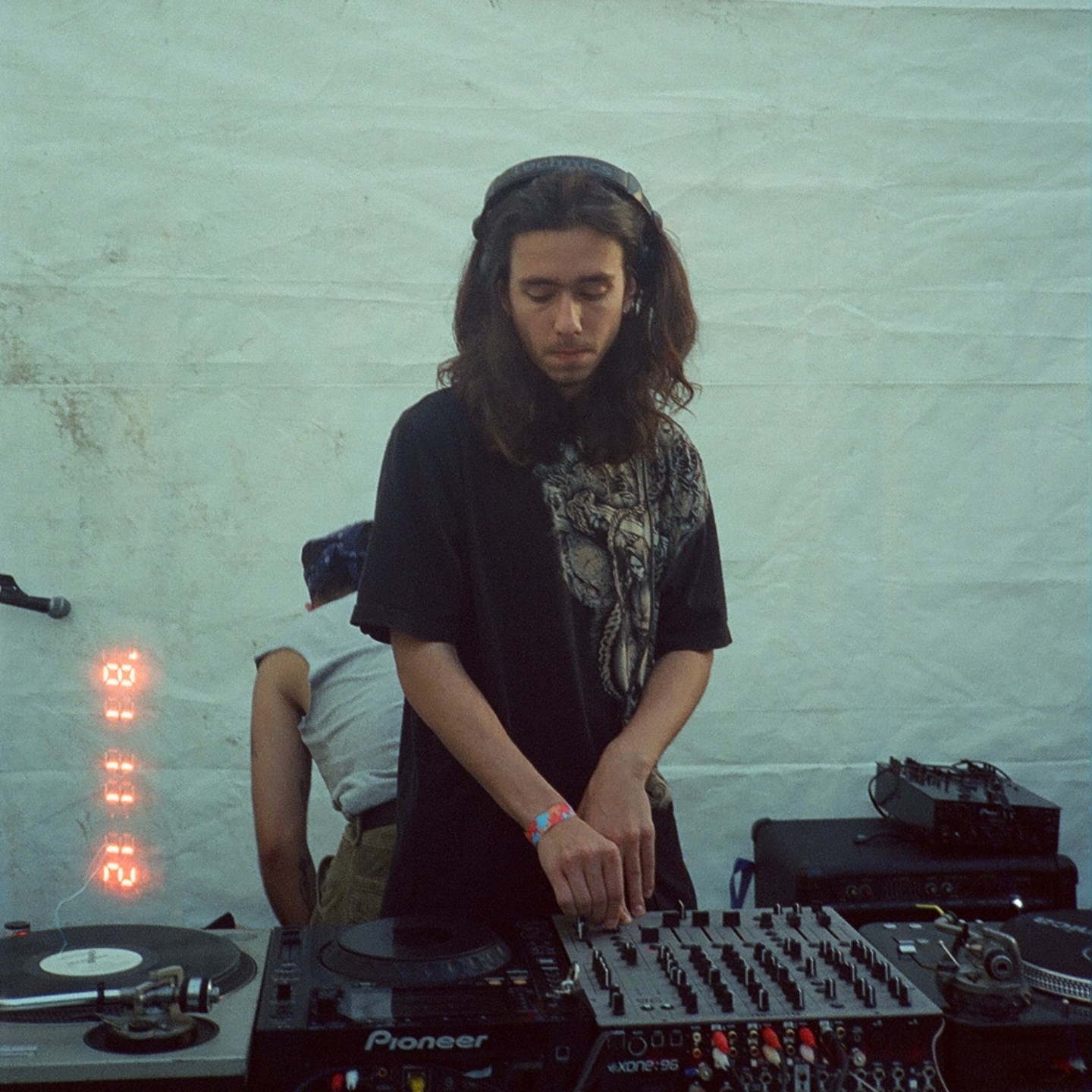 Jinks · Artist Profile