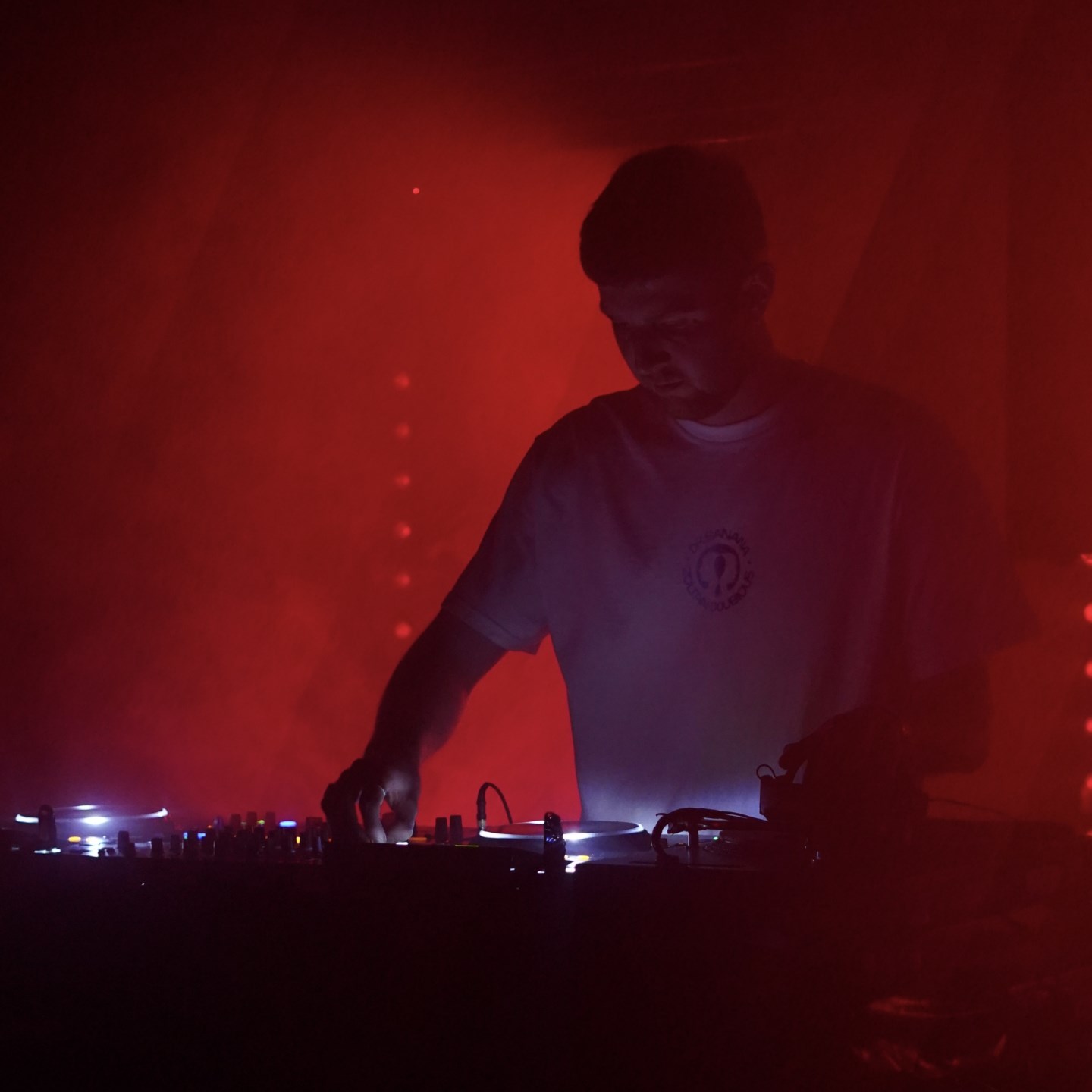 Jolo · Artist Profile