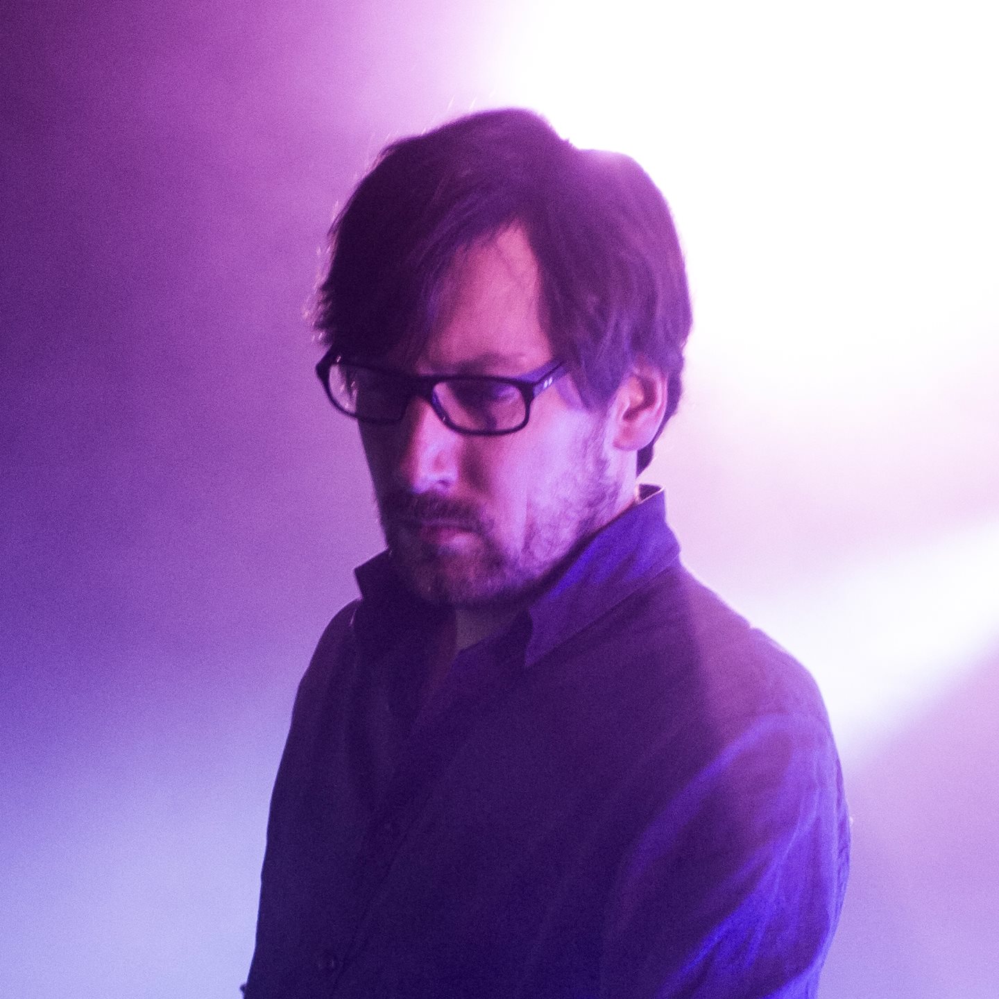 Jonas Bering · Artist Profile