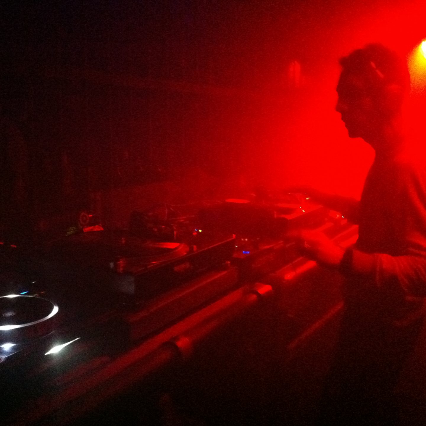 Jon Hussey · Artist Profile