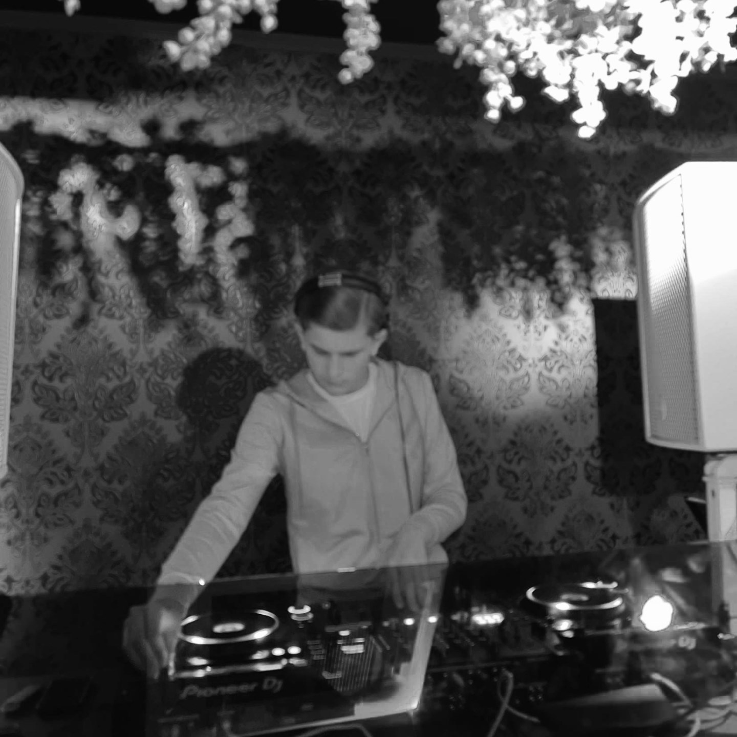 Joss Dean · Artist Profile