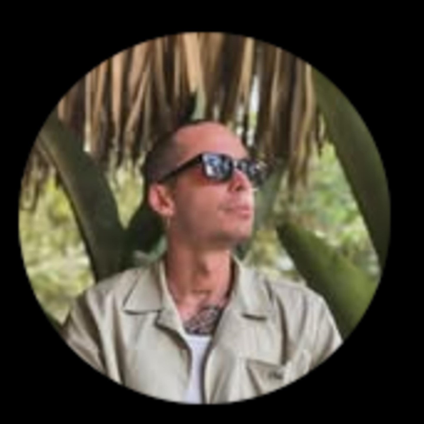 Jota (2) · Artist Profile