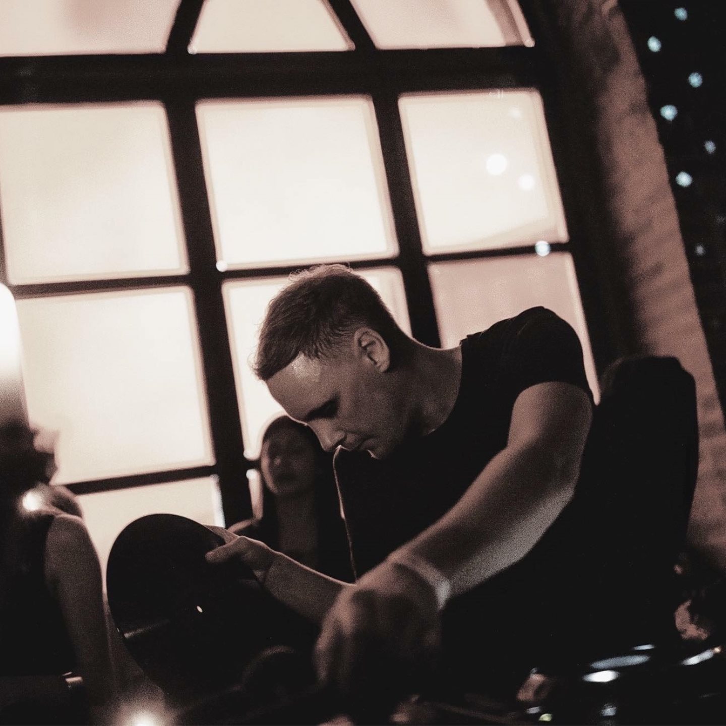 Kevin Cook · Artist Profile