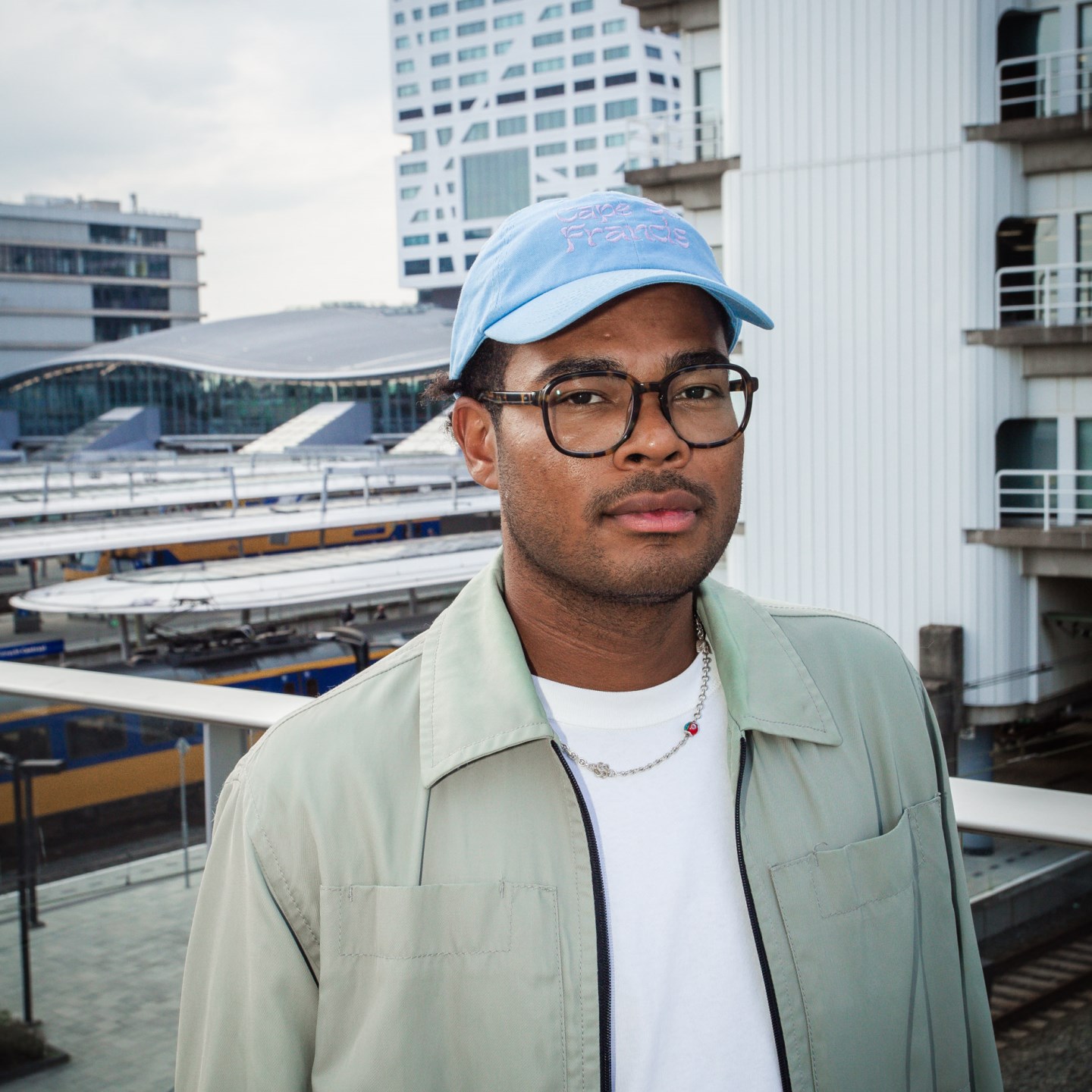 Kevin Lo · Biography