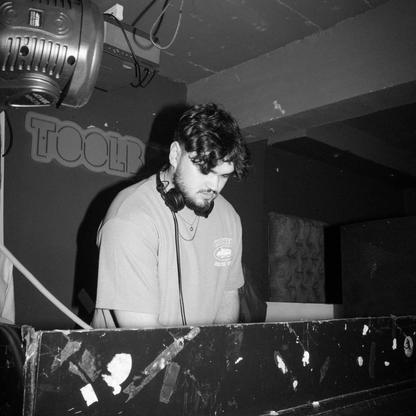 kgee · Artist Profile