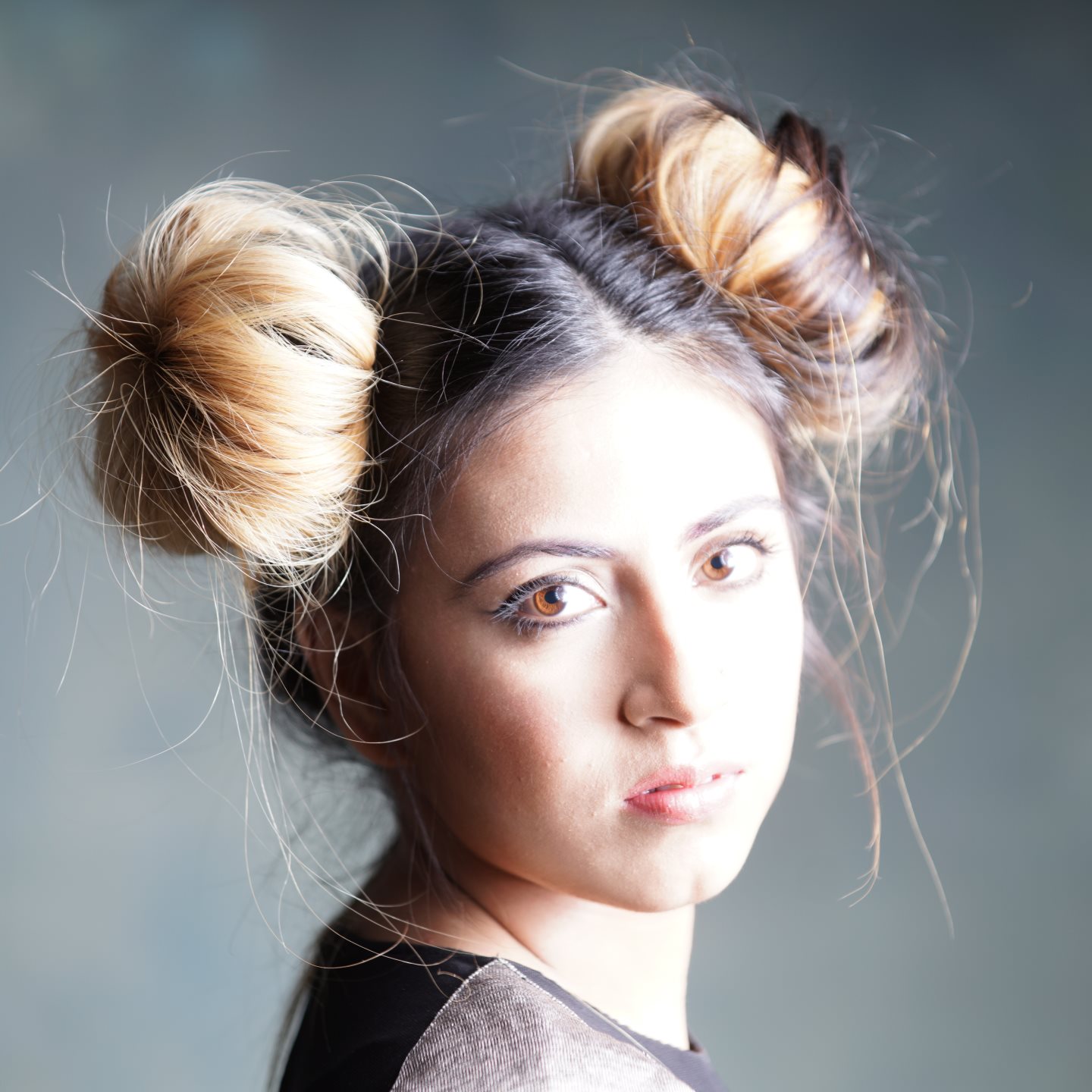 Komorebi · Biography