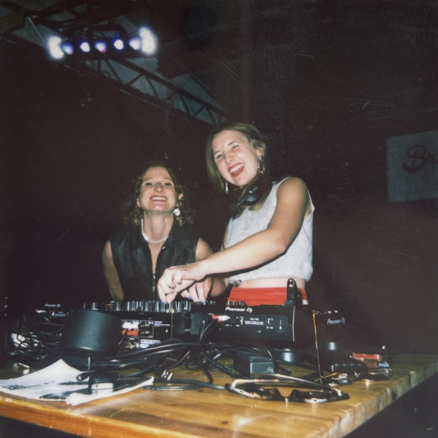 KOSIE · Artist Profile