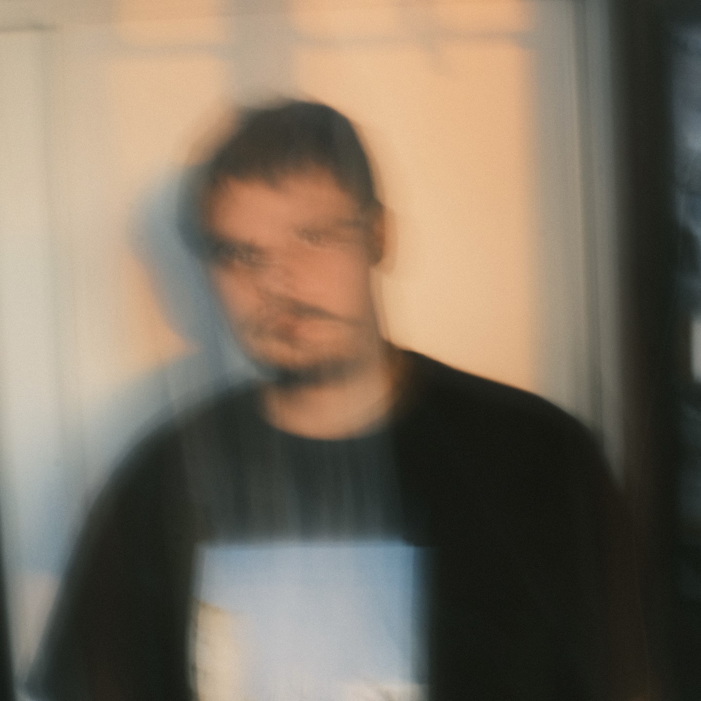 Kuros · Artist Profile