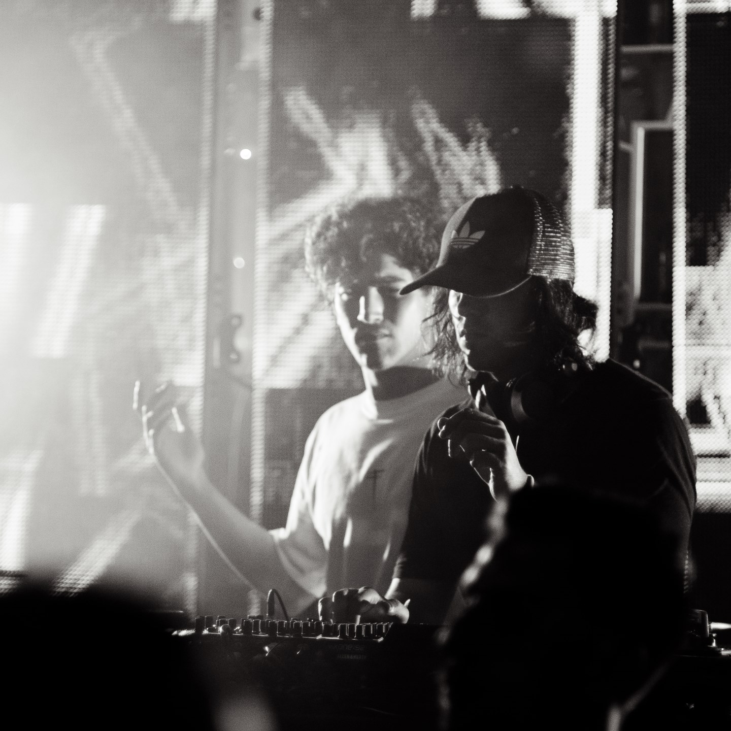 Lampas · Artist Profile