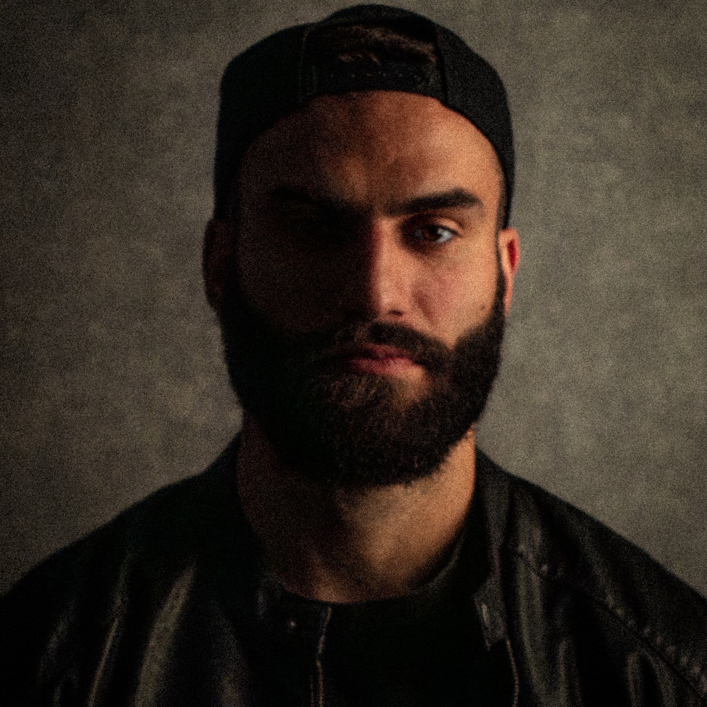 Lars Beckett · Artist Profile