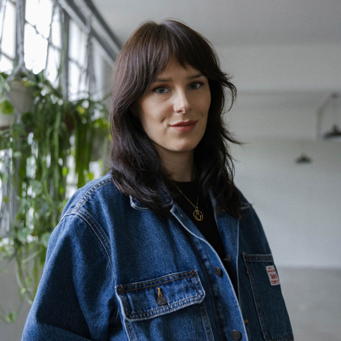 Laura Jackson · Artist Profile Laura Jackson · Artist Profile