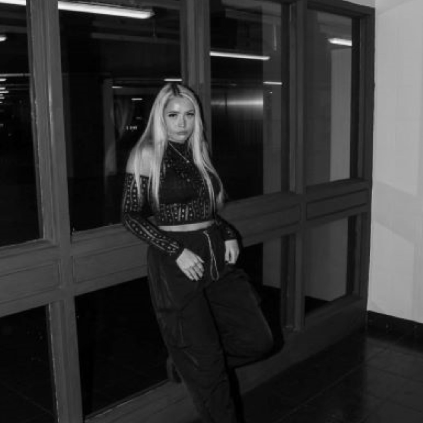 LAUZ · Biography