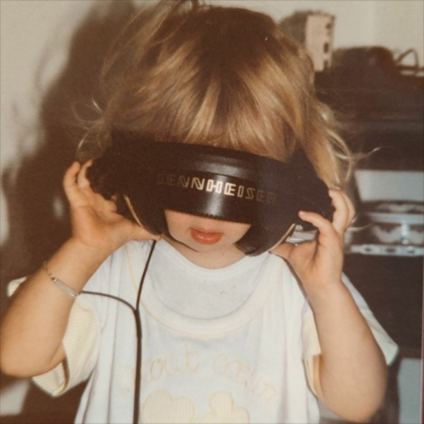 Leika · Artist Profile