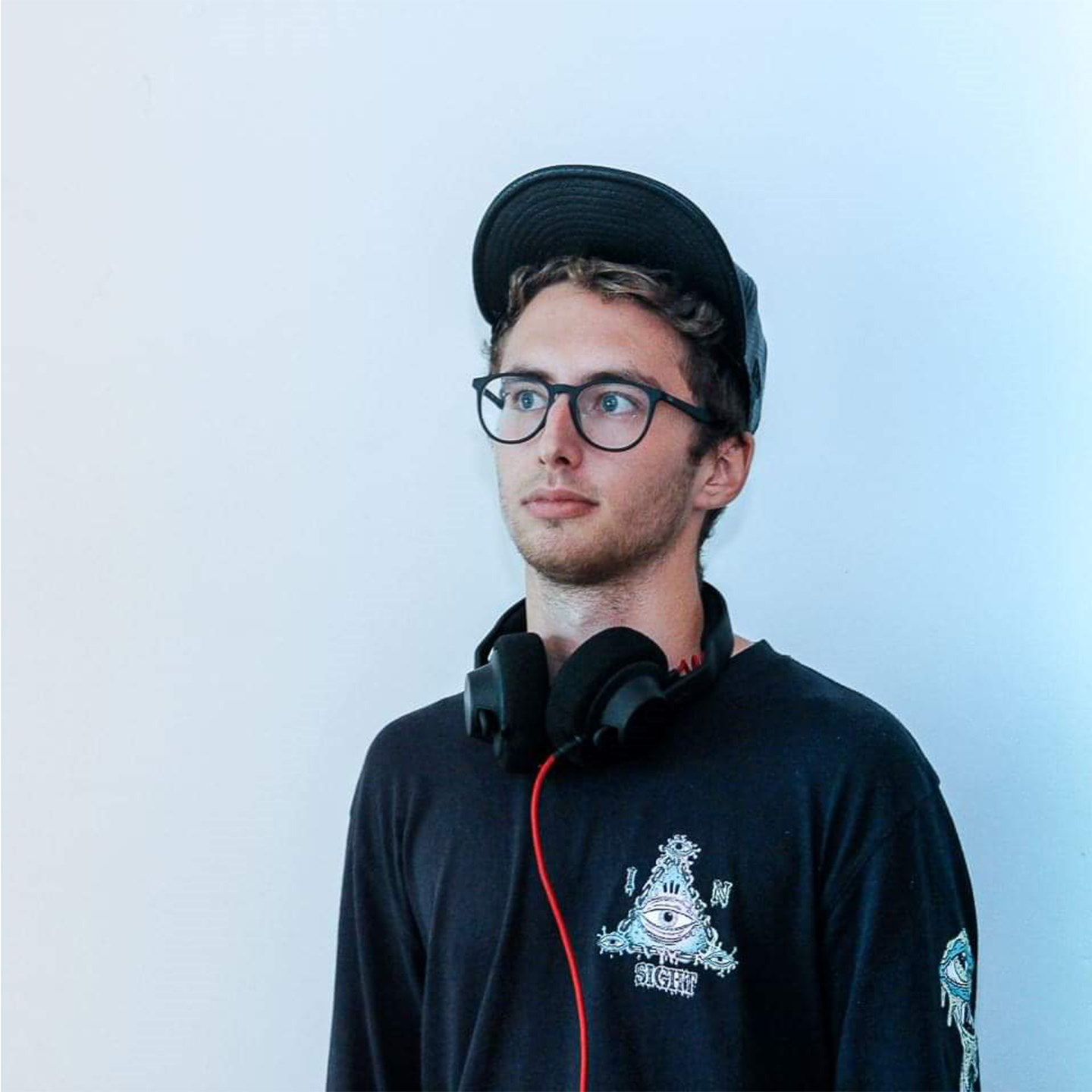 Leo K (2) · Artist Profile