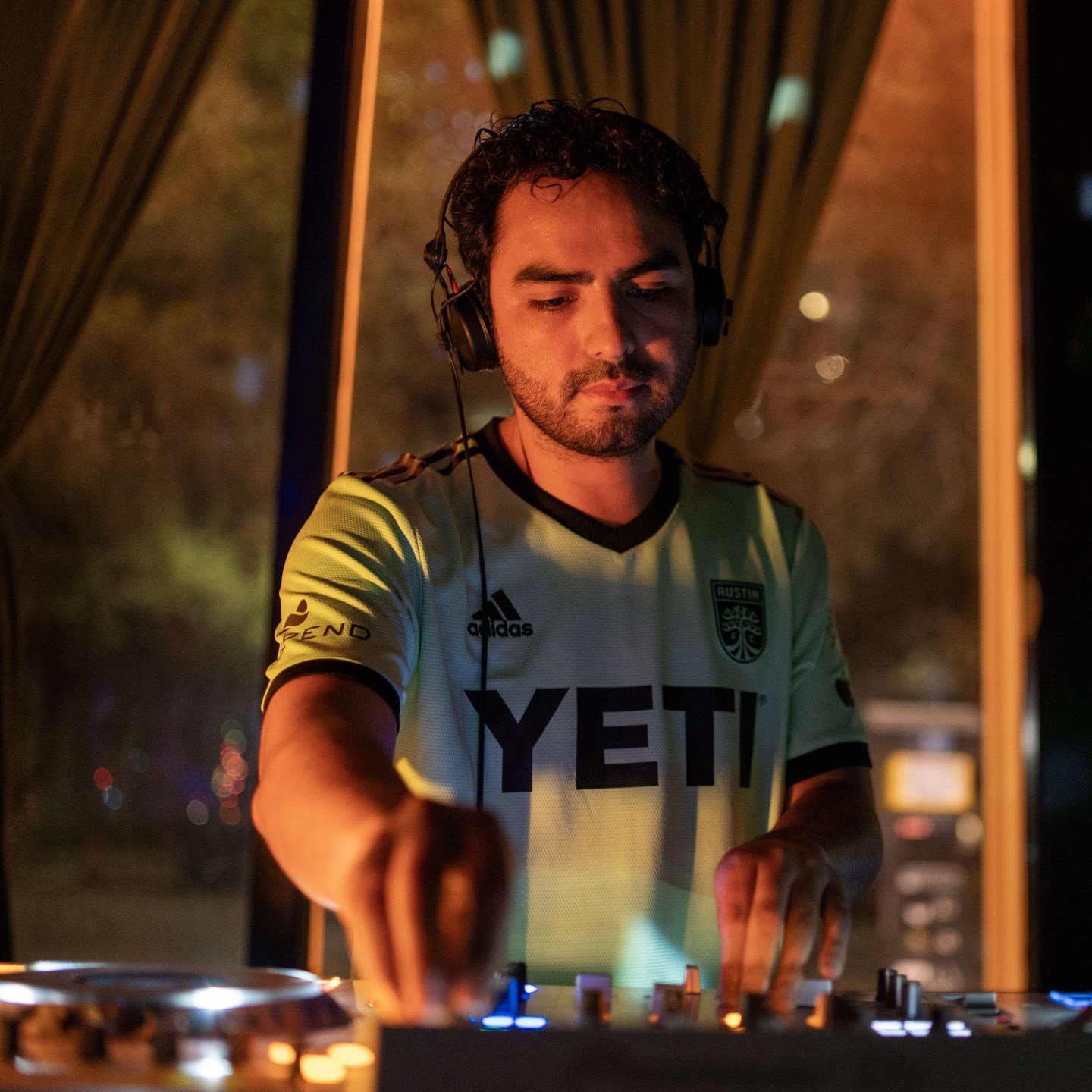 Leonardo (US) · Tour Dates & Tickets