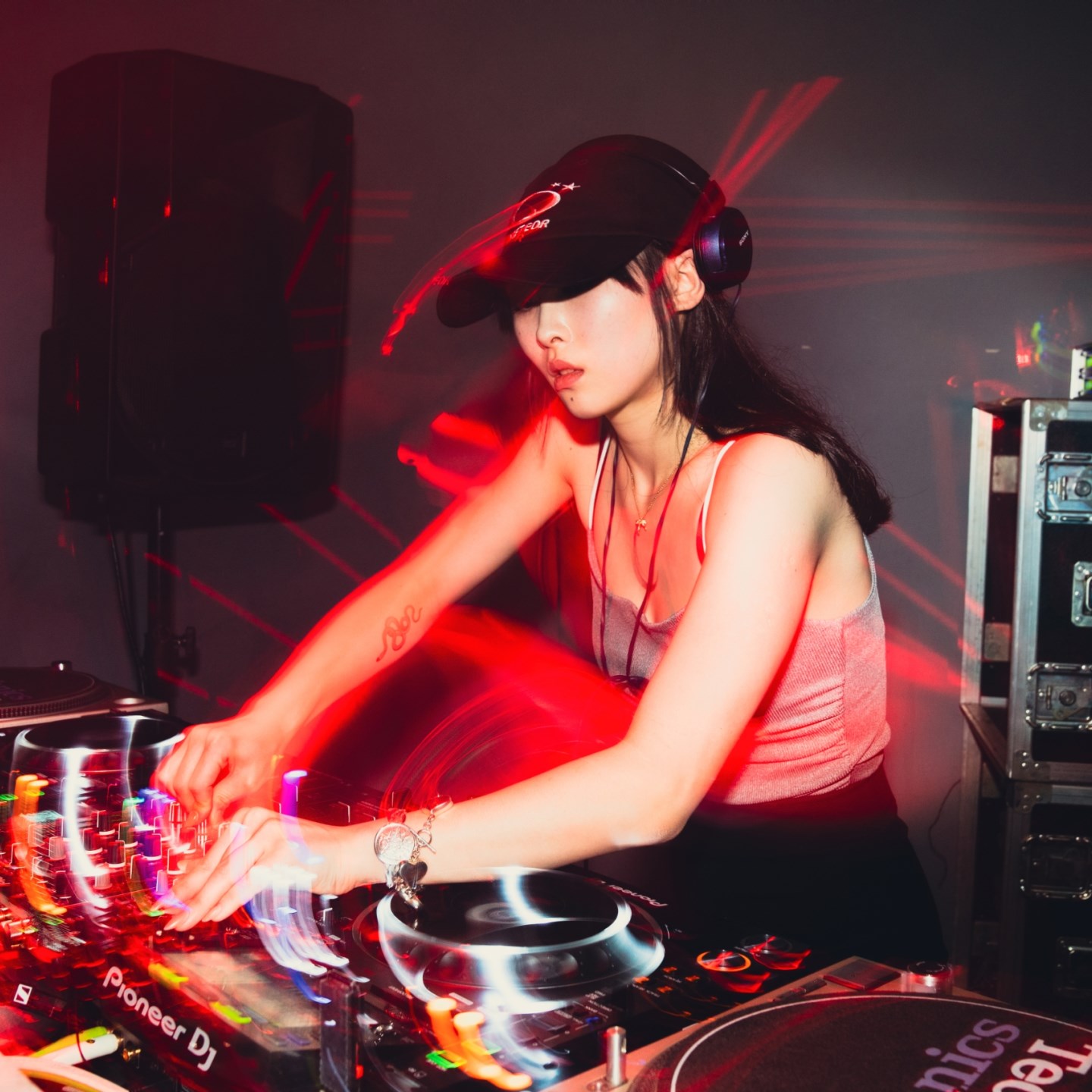 Liza · Artist Profile