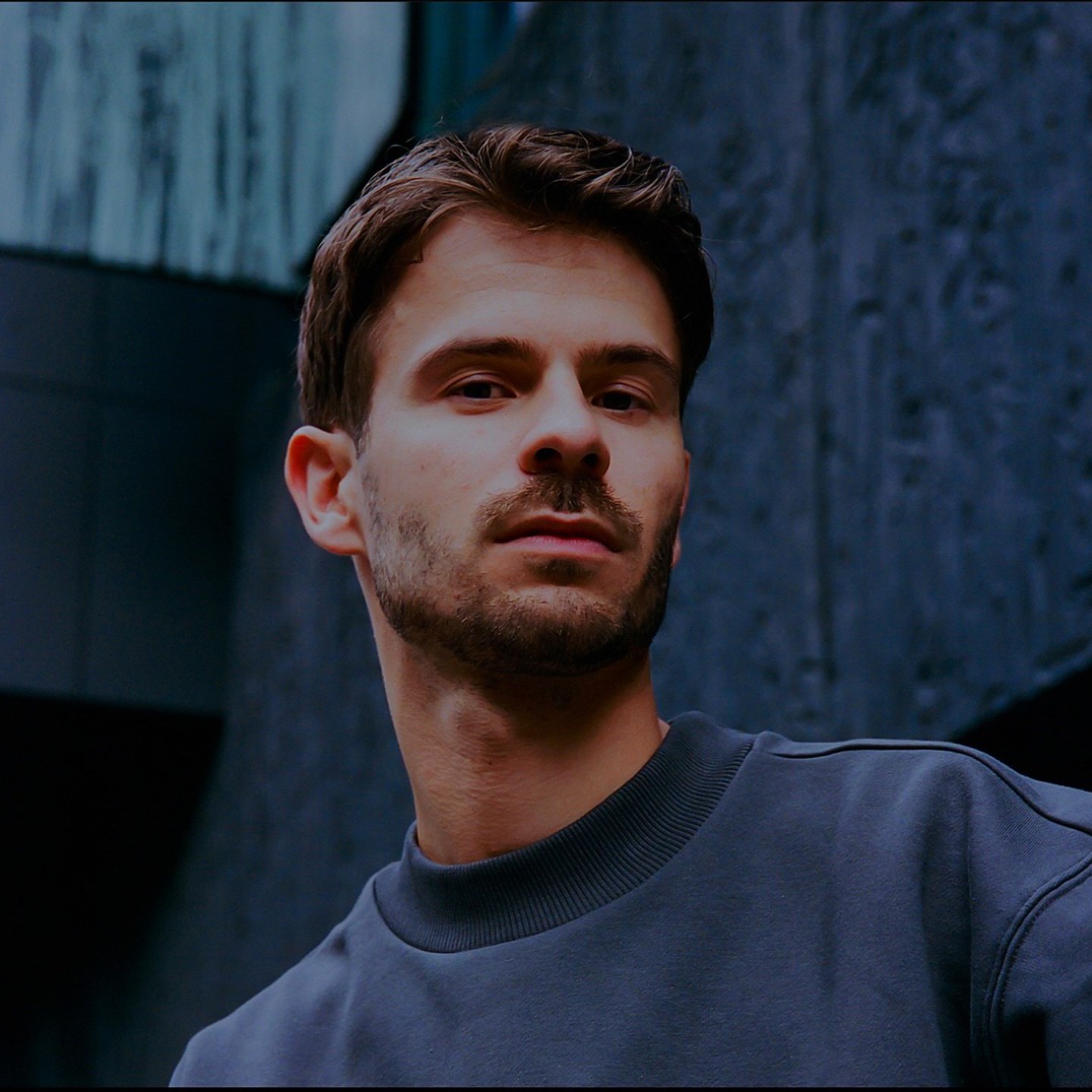 Loek Frey · Artist Profile