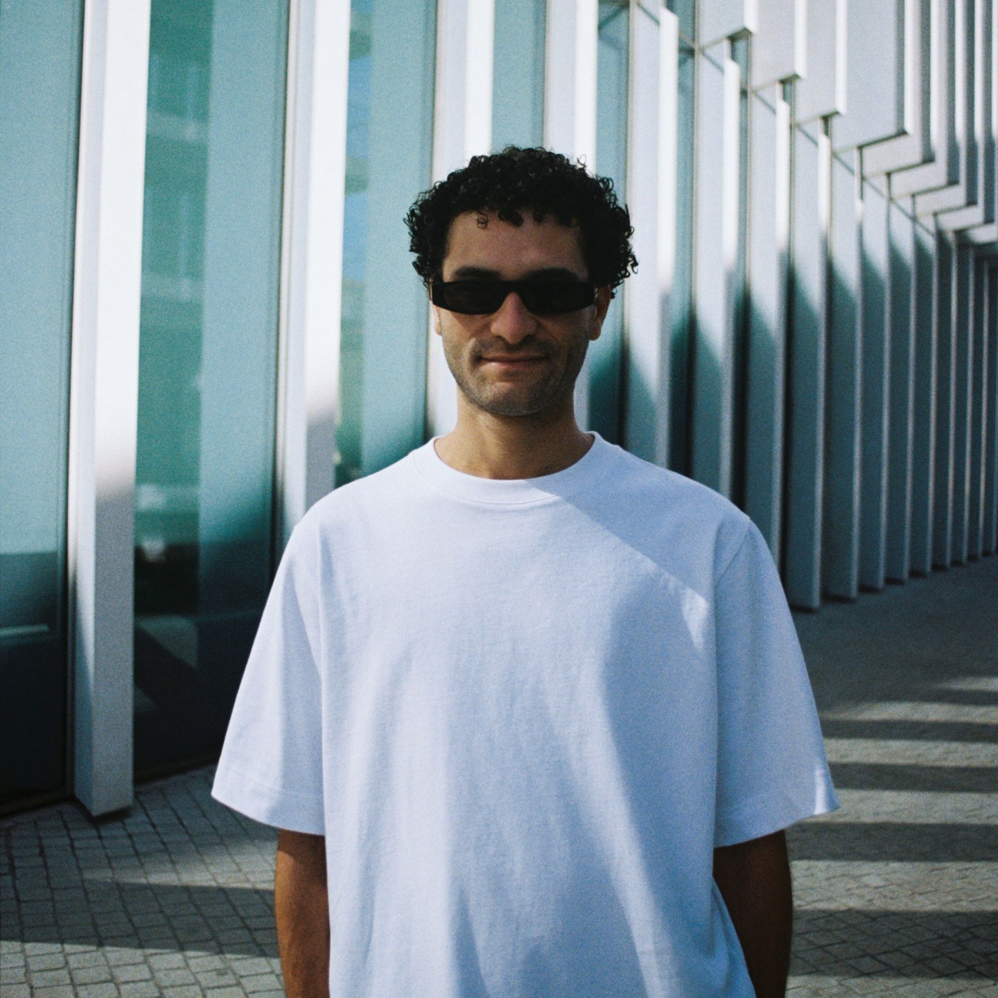 Lucas (2) · Artist Profile