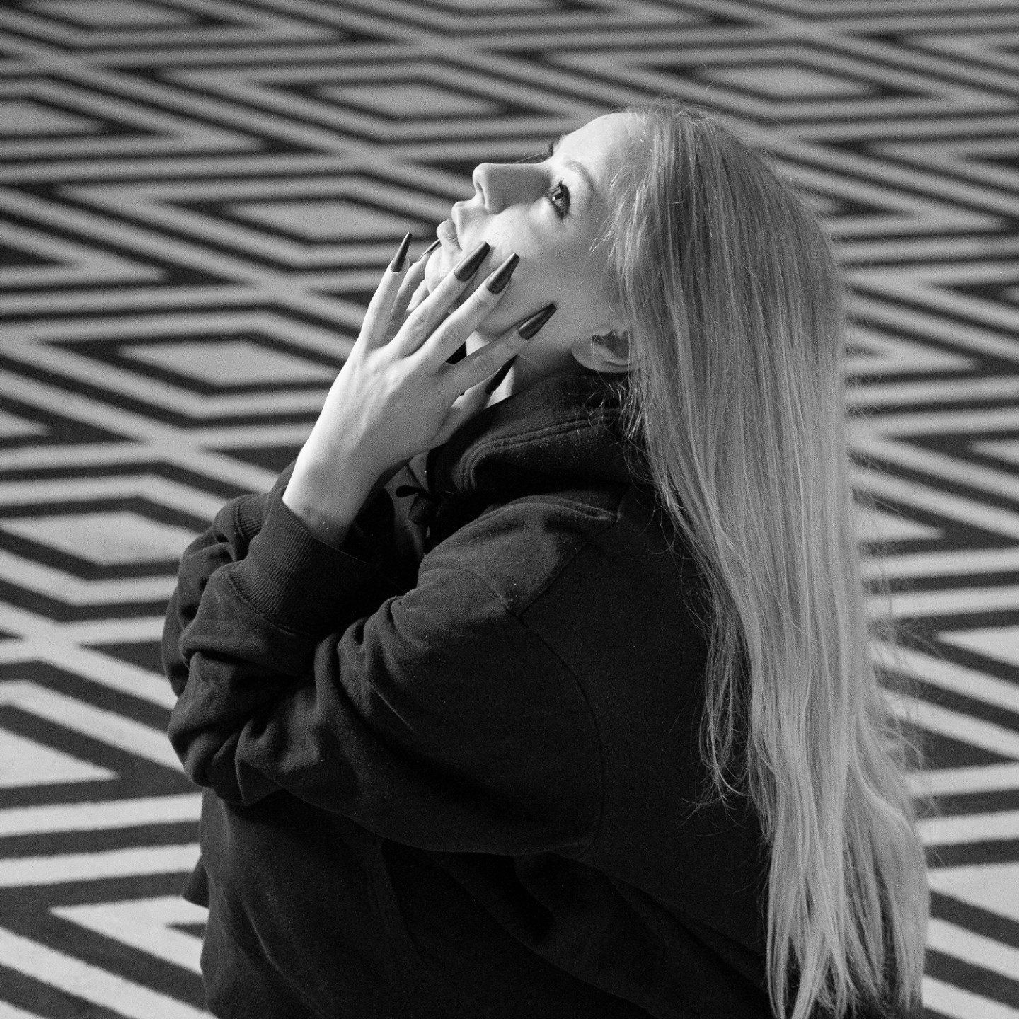 L U X · Artist Profile