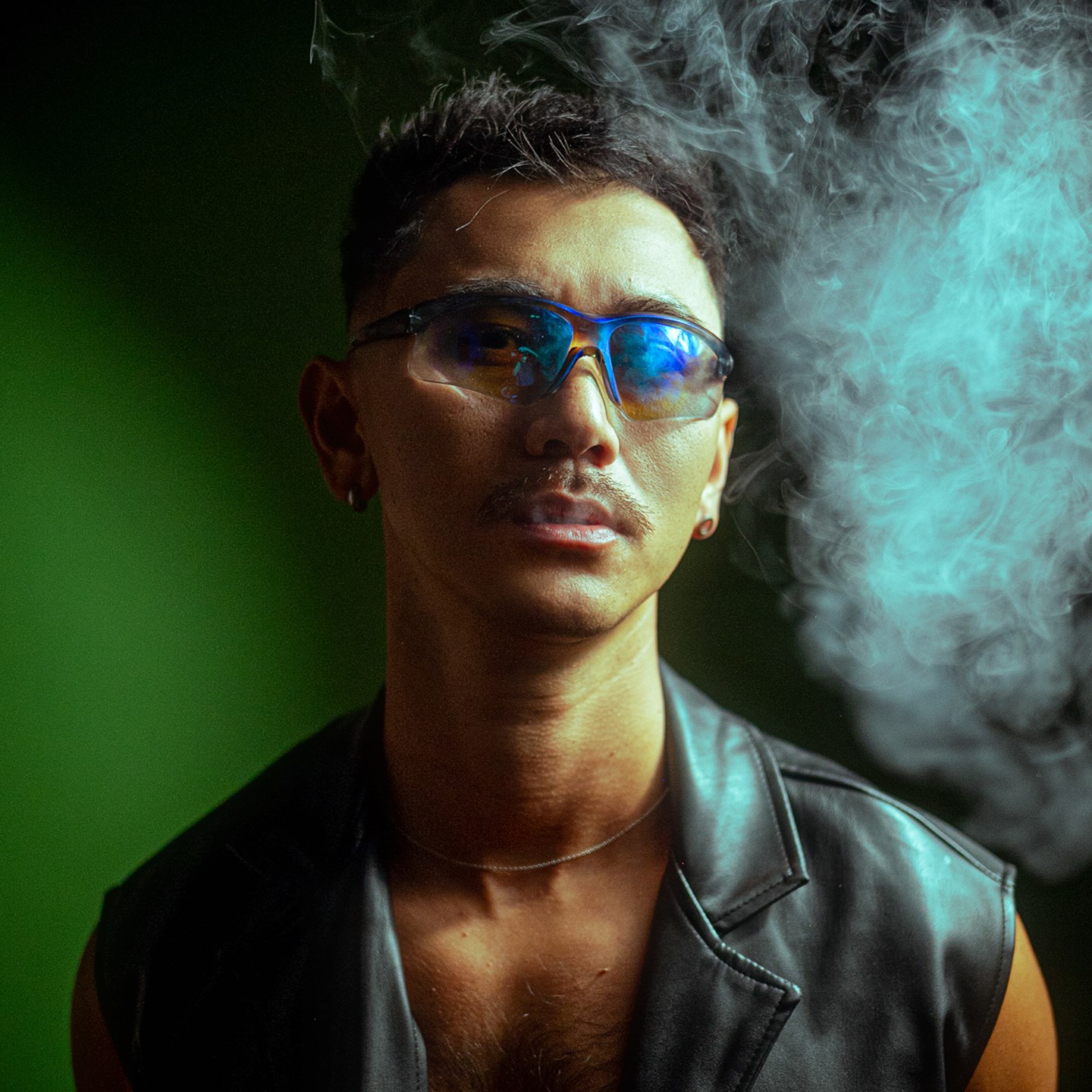 LY TRAN · Artist Profile