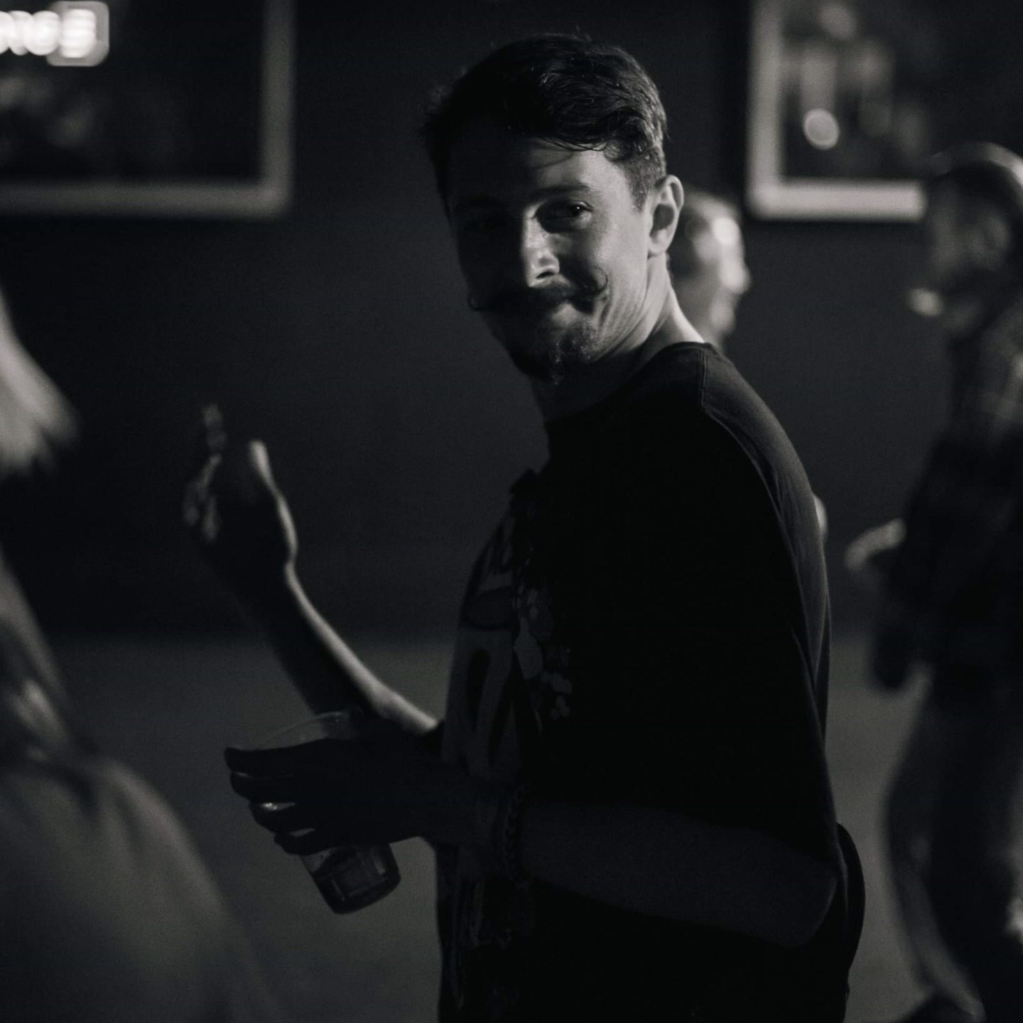 Mako (4) · Artist Profile