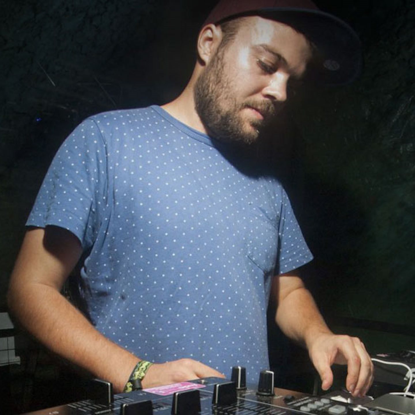 Malux · Artist Profile