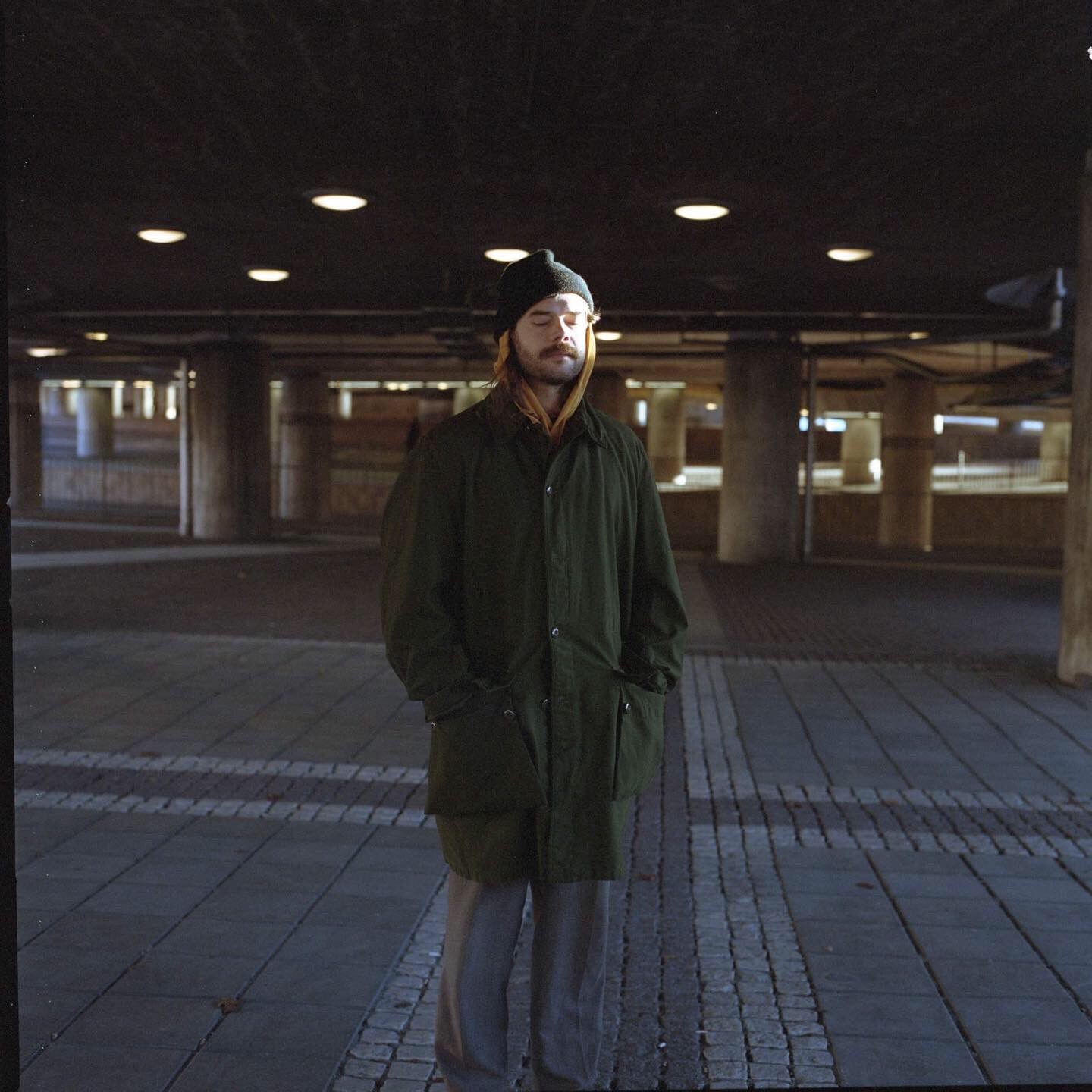 Manfred · Artist Profile