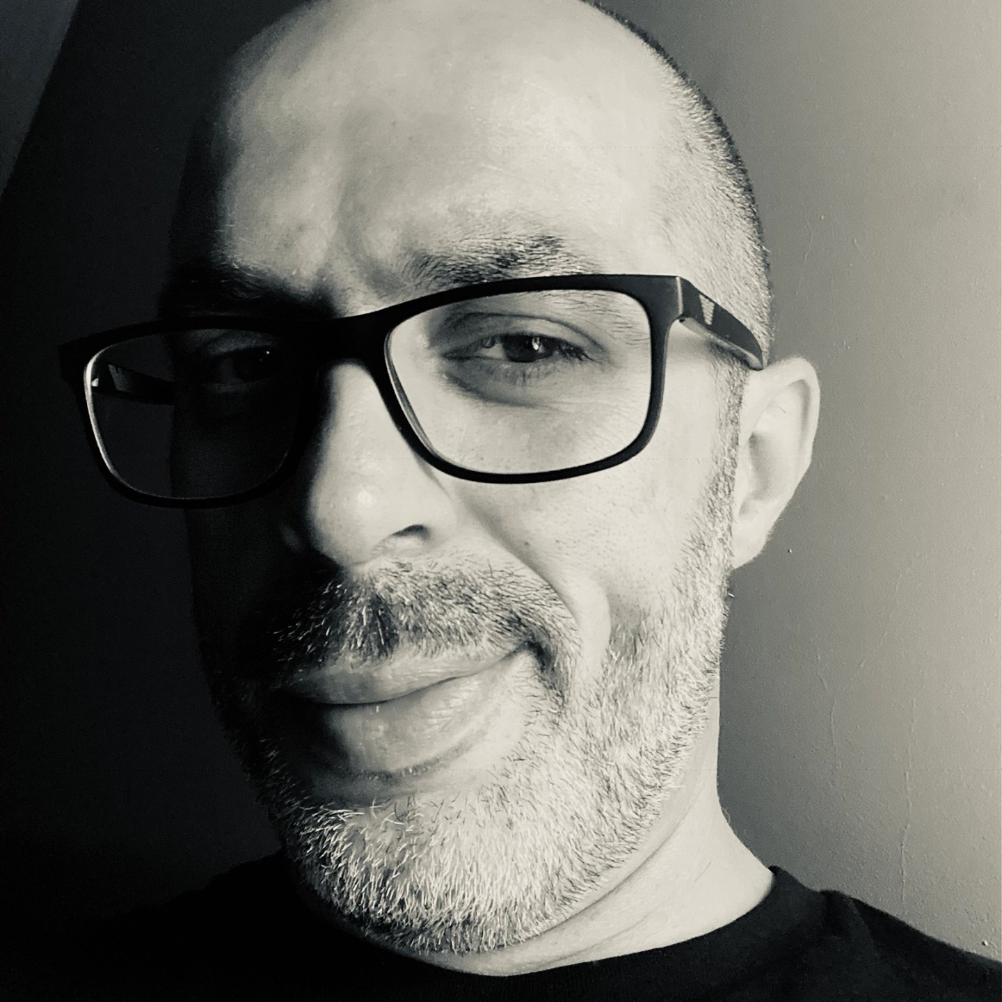 Mark Andrew · Artist Profile