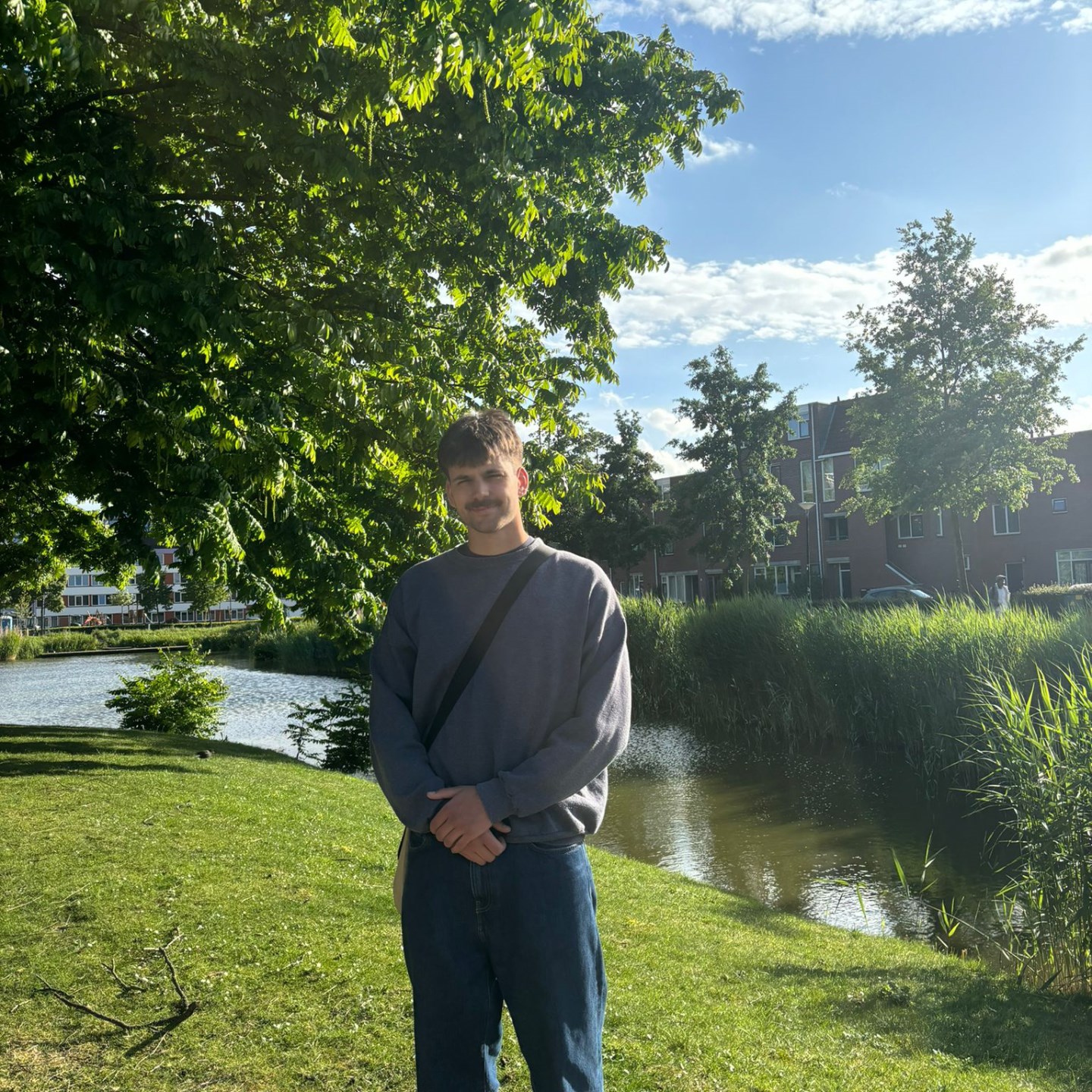 Markos (2) · Artist Profile