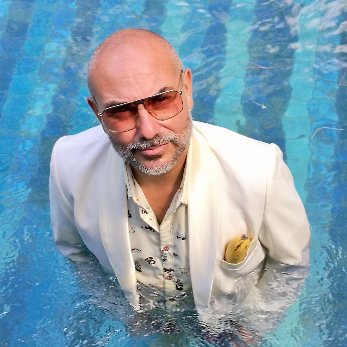 Martin Denev · Profil d'artiste