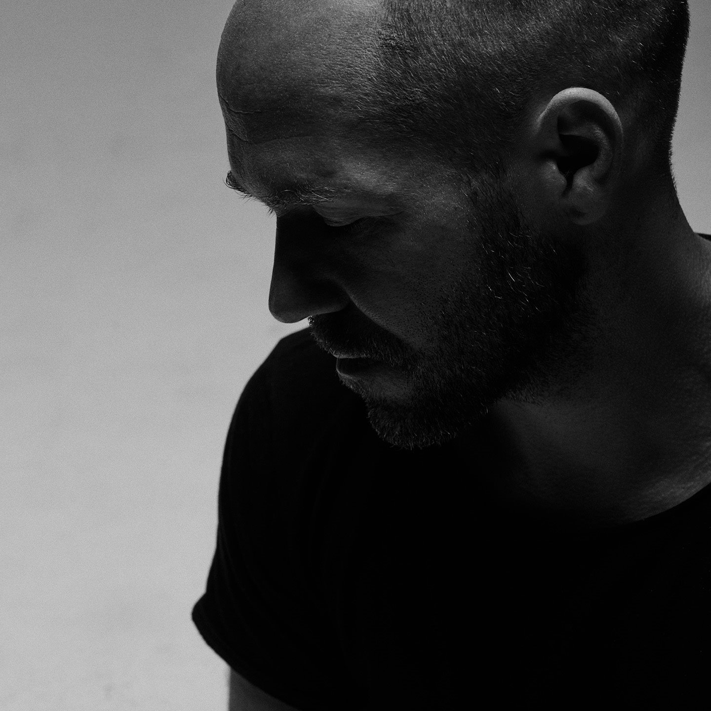 Martin Roth · Artist Profile