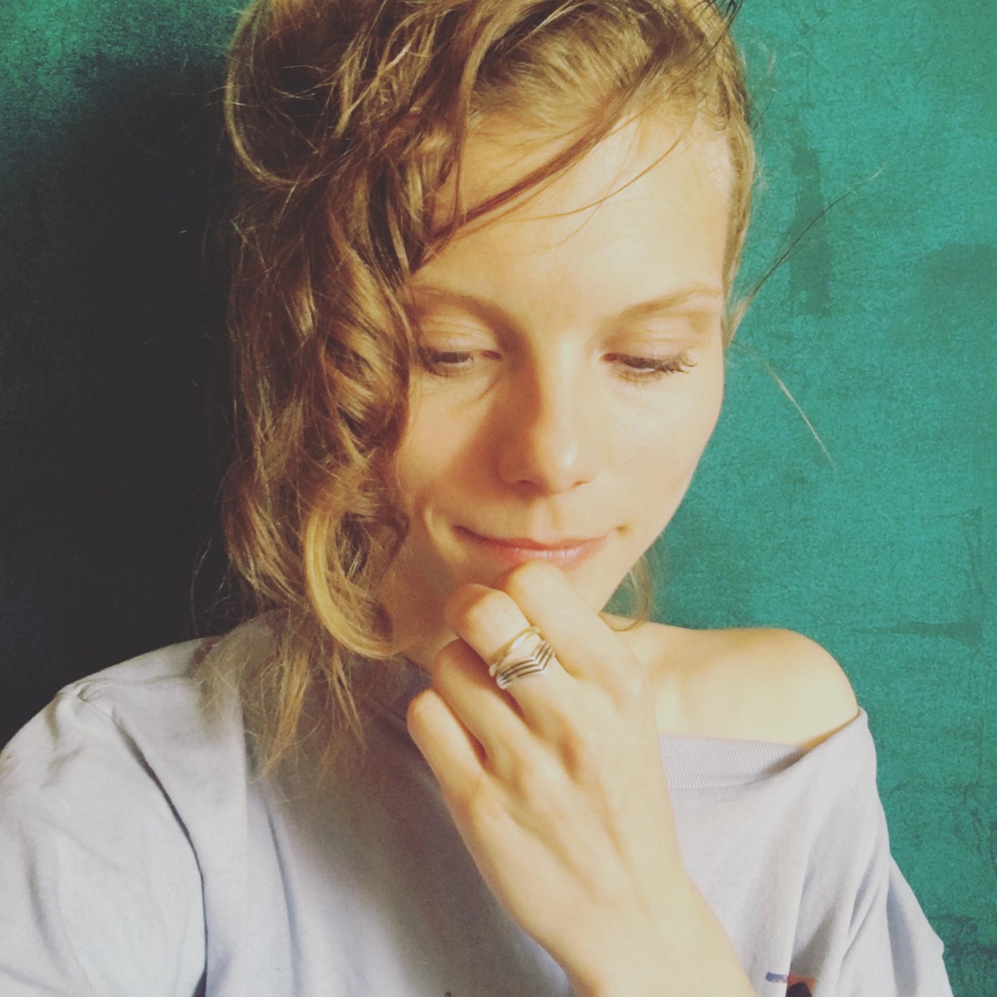 Mary Quo · Artist Profile