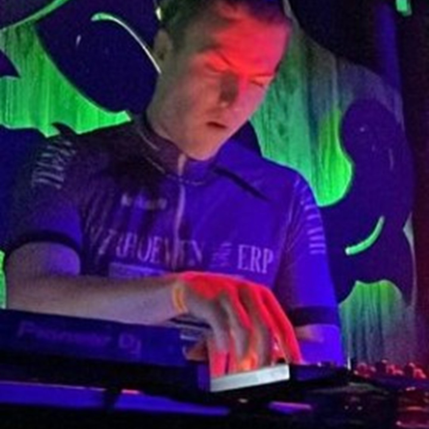 miamithorsten · Artist Profile