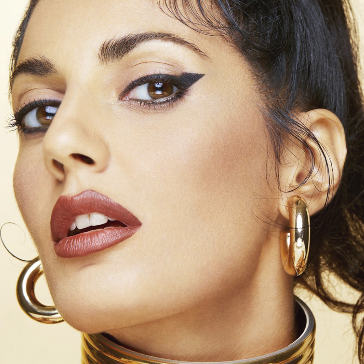 MICHAEL VA · Artist Profile