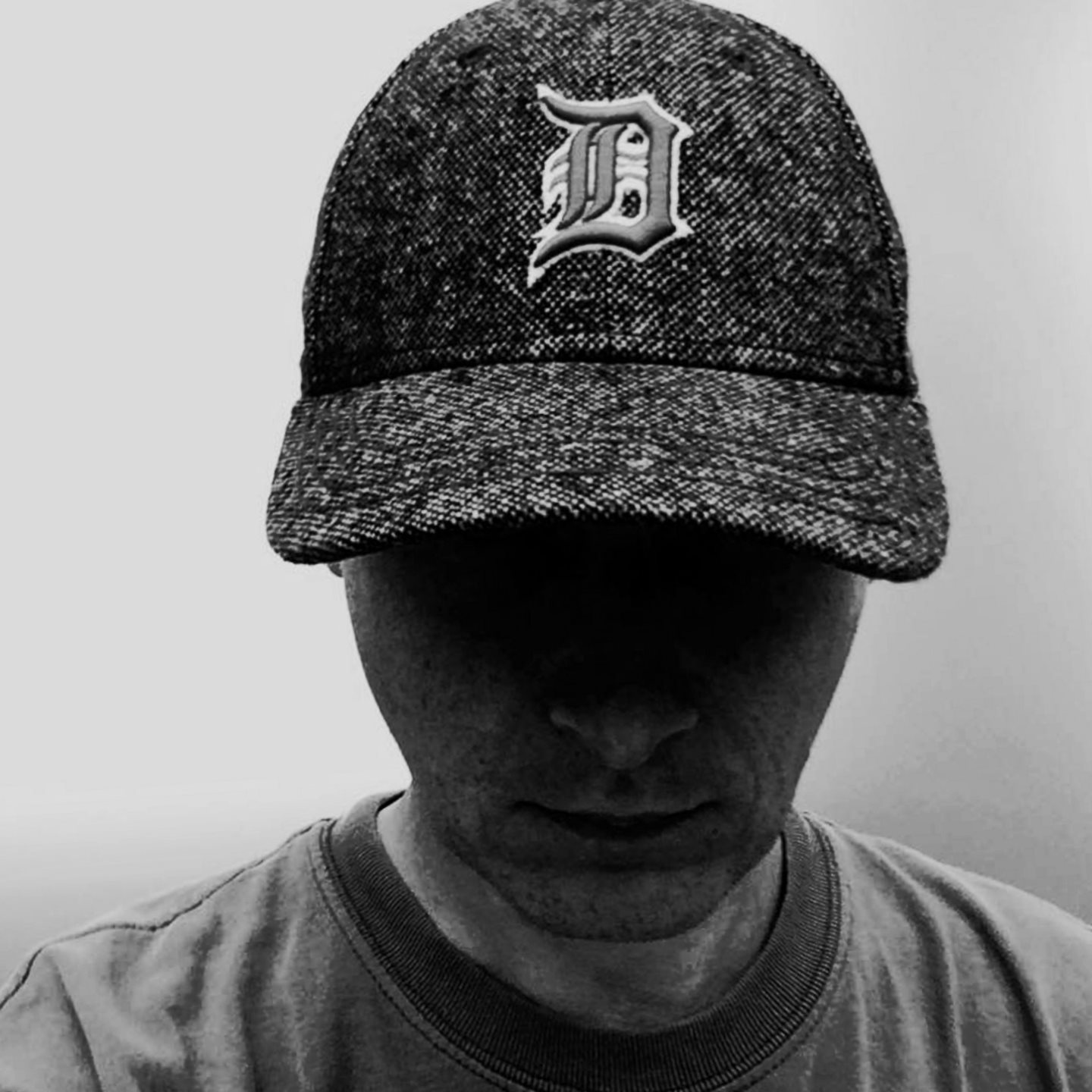 Mike Corner · Artist Profile