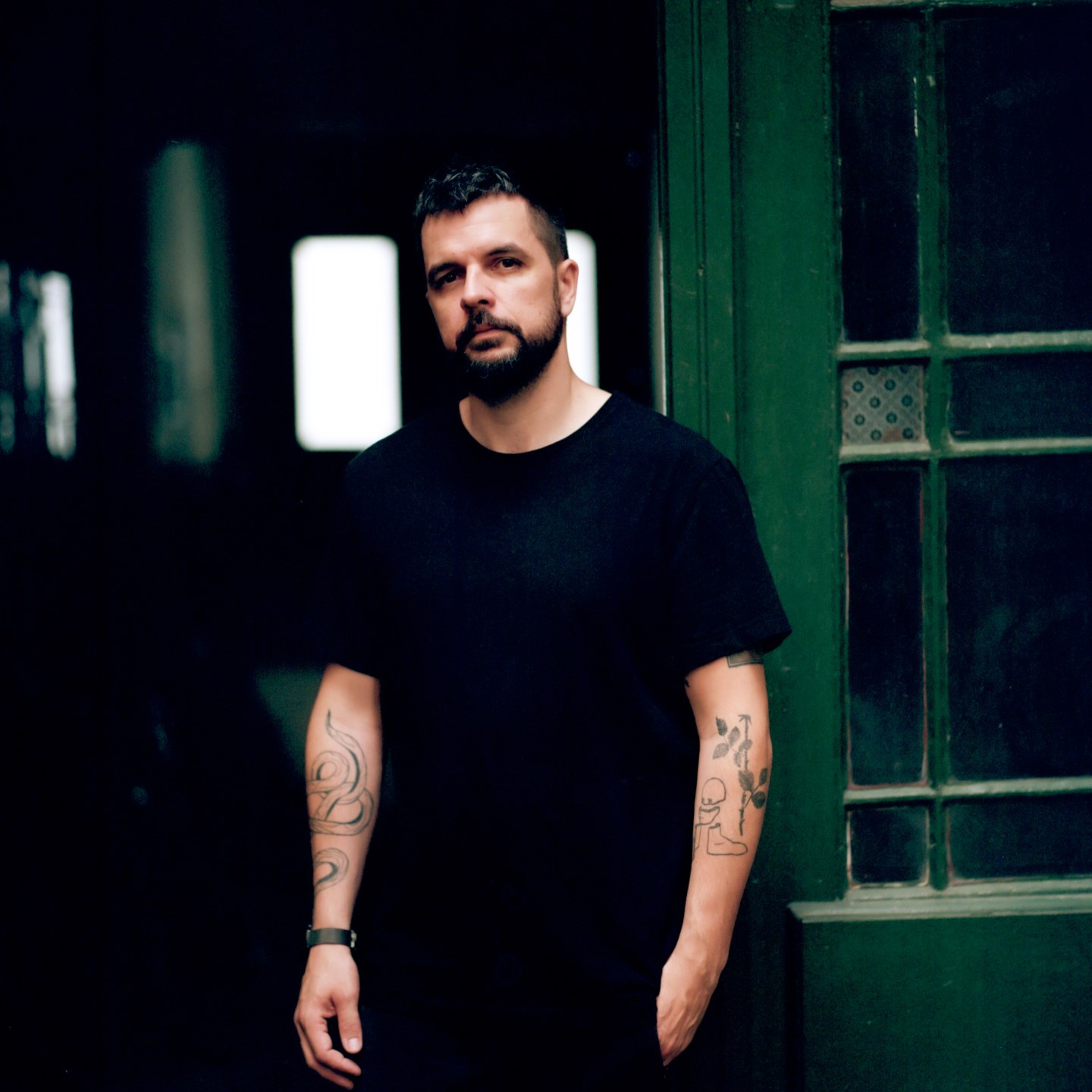 Mike Davis · Artist Profile