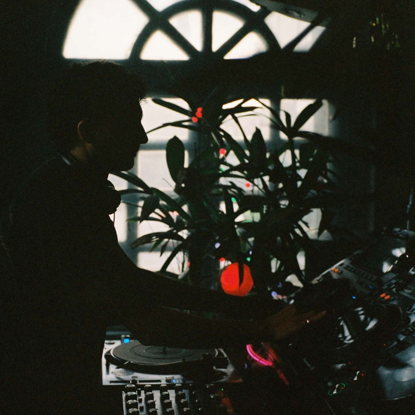 Mike Dyson · Artist Profile