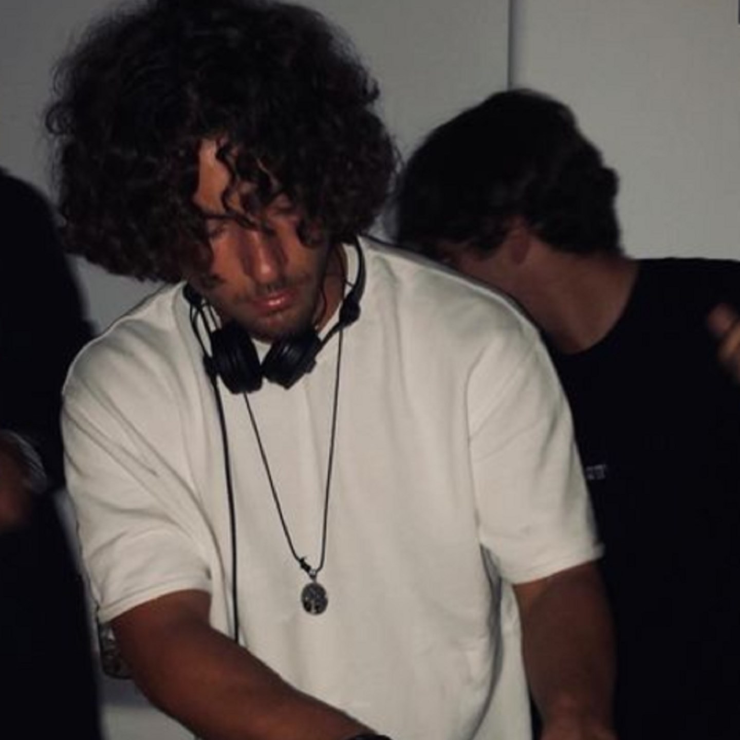 MIKHAEL · Artist Profile