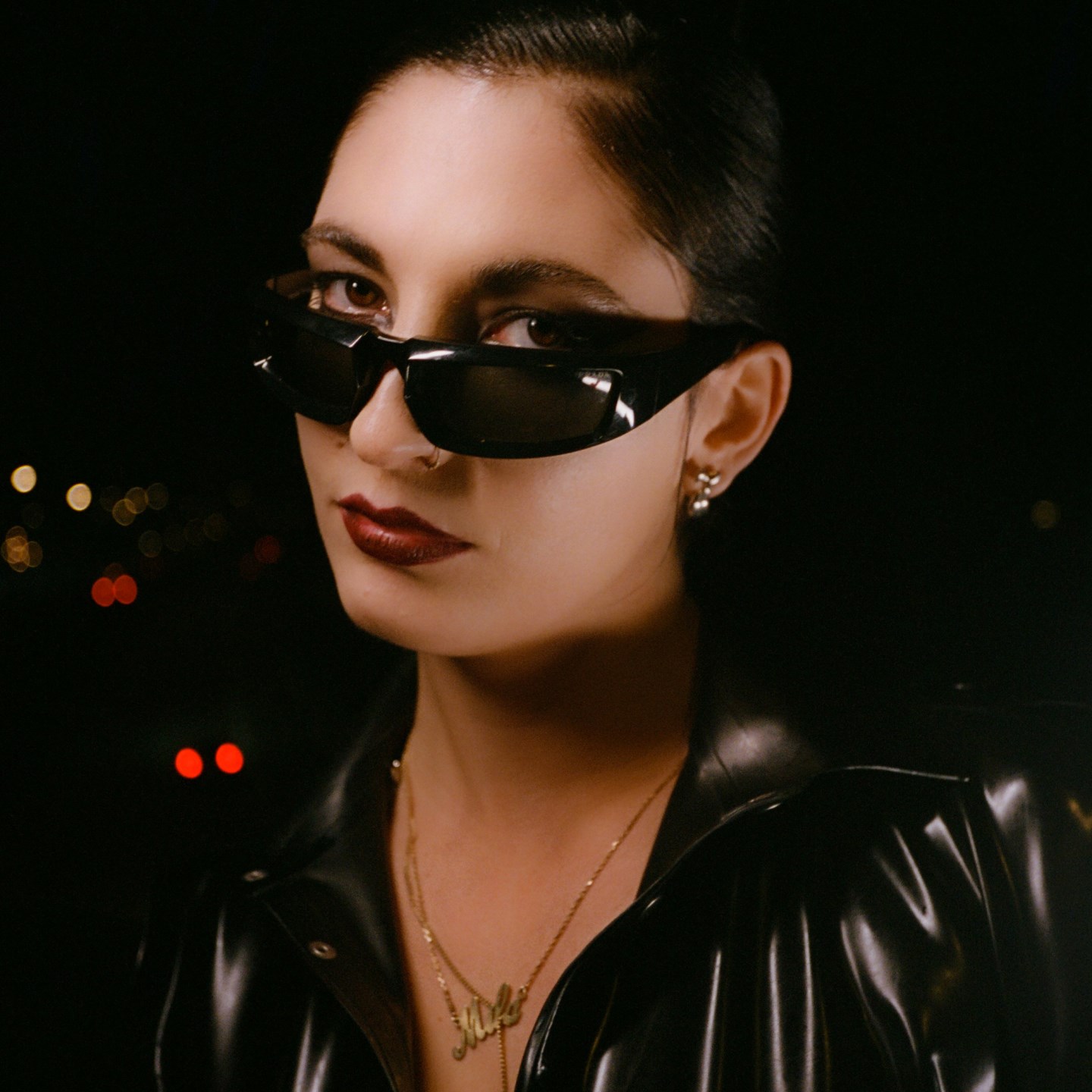 Mila V · Artist Profile