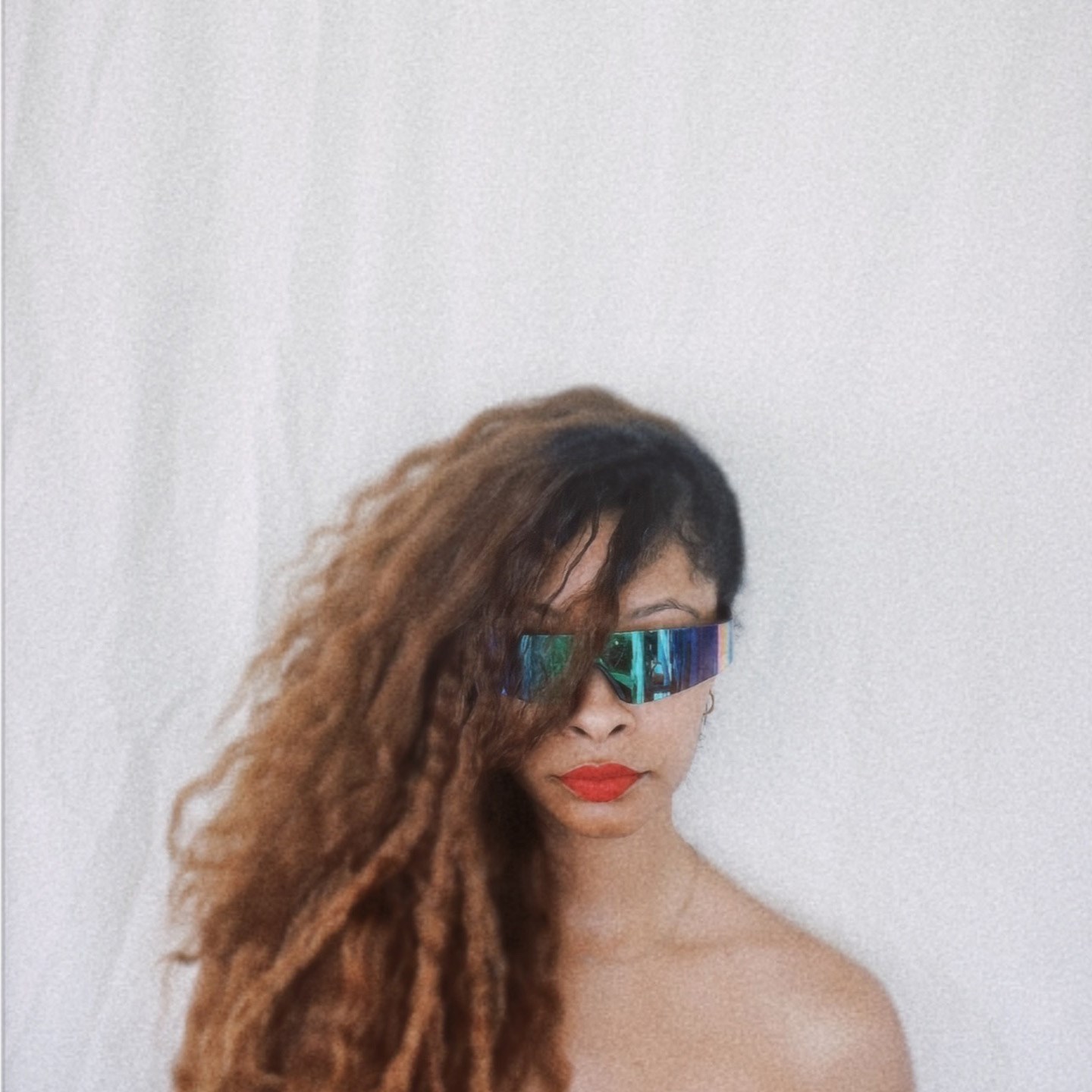 MiMi (3) · Artist Profile