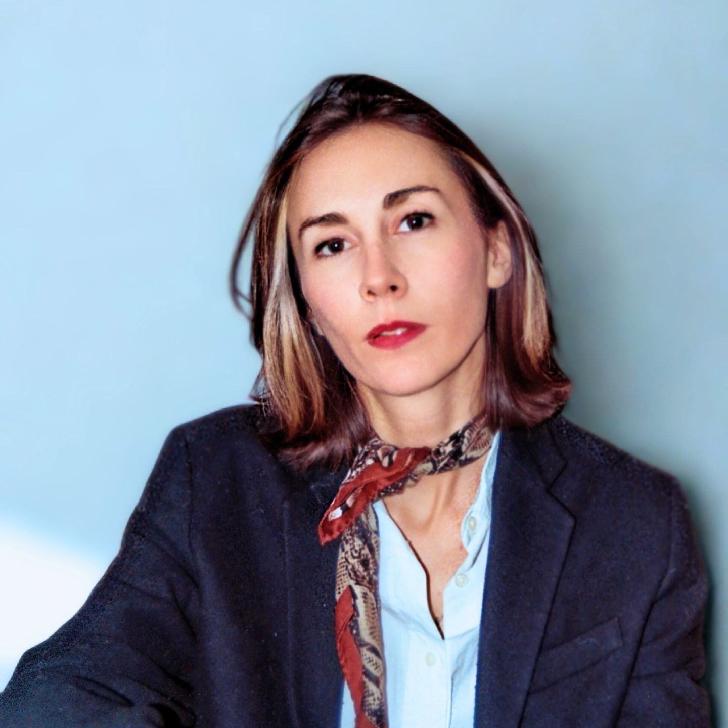 Mira Ló · Artist Profile