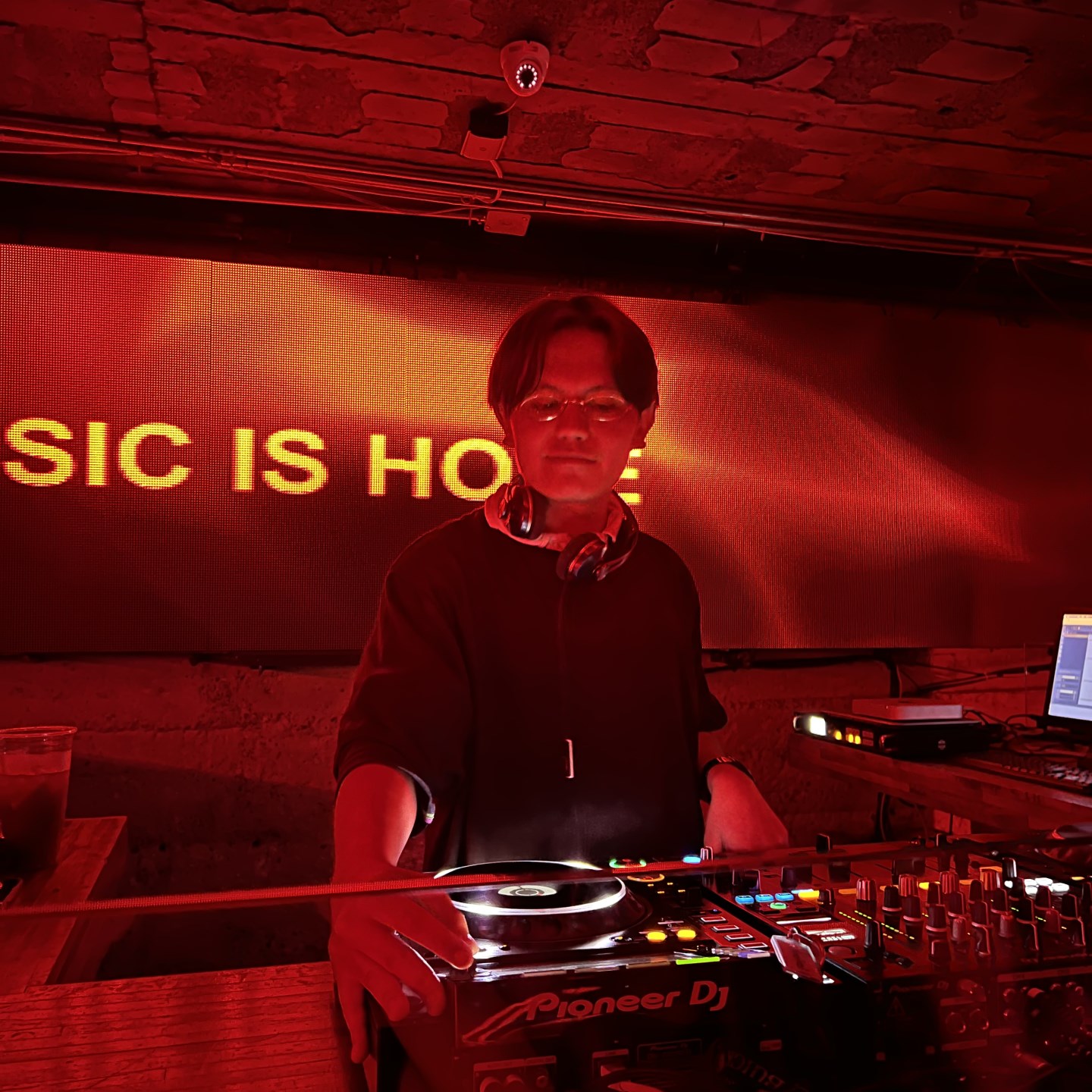 Monesvol · Tour Dates & Tickets