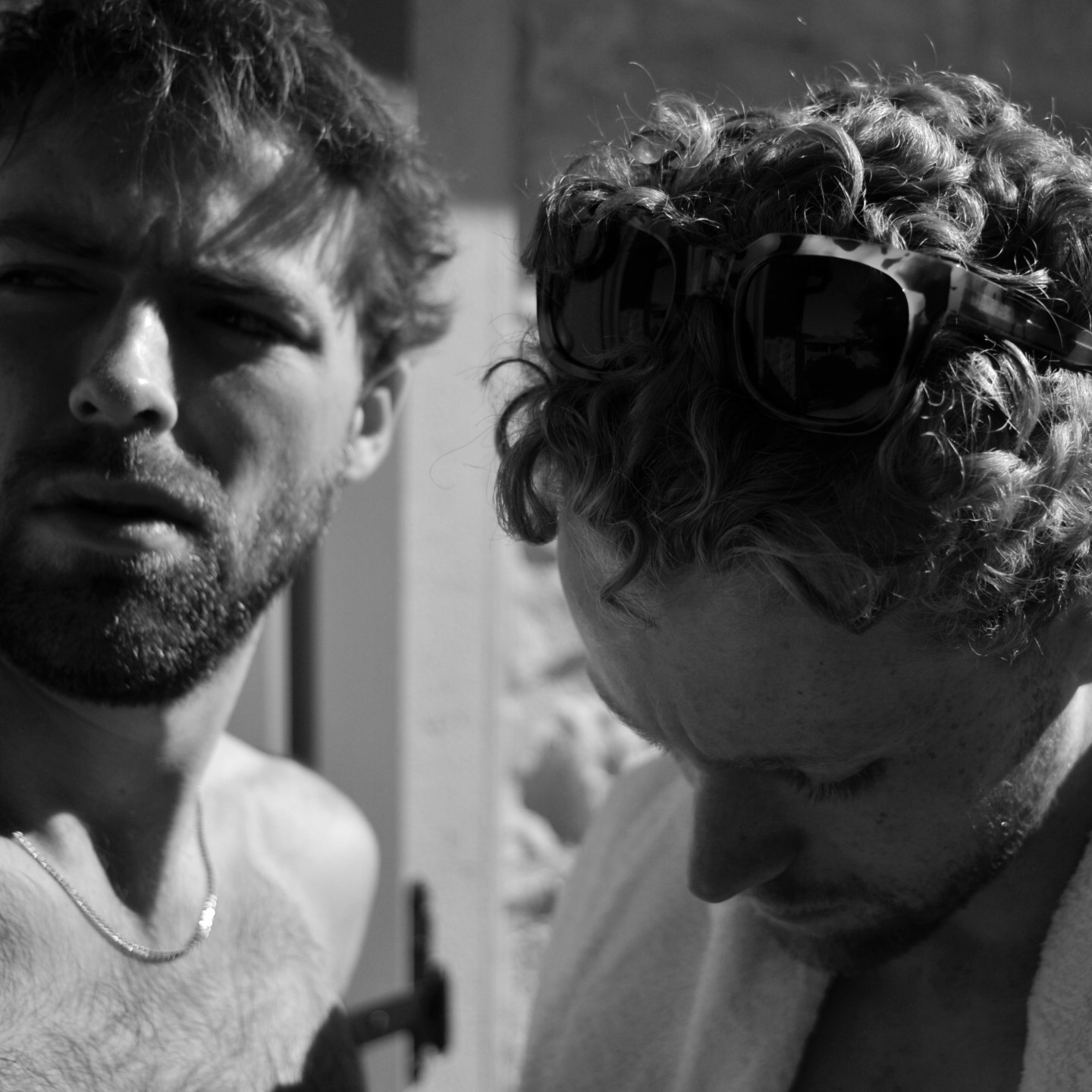 Mon Tsunami · Artist Profile